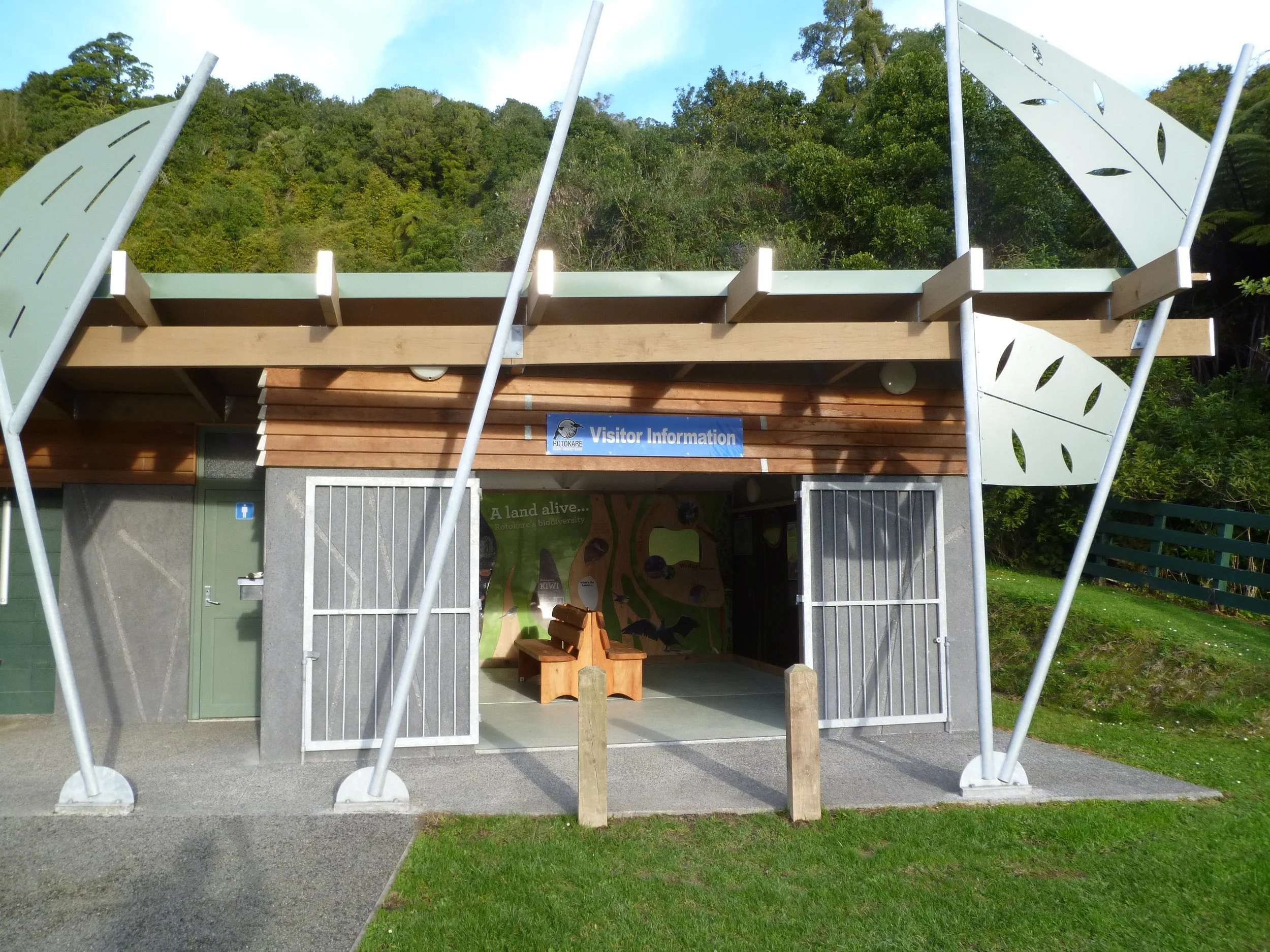 Tracks & Facilities — Rotokare Scenic Reserve