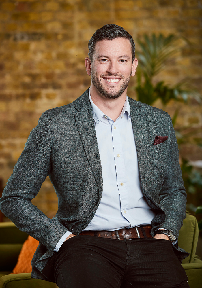 Alex O’Neill — InX Executive Search & Interim Management