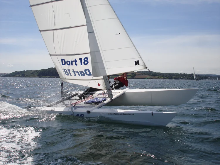 Dart 18 — Dart Catamarans