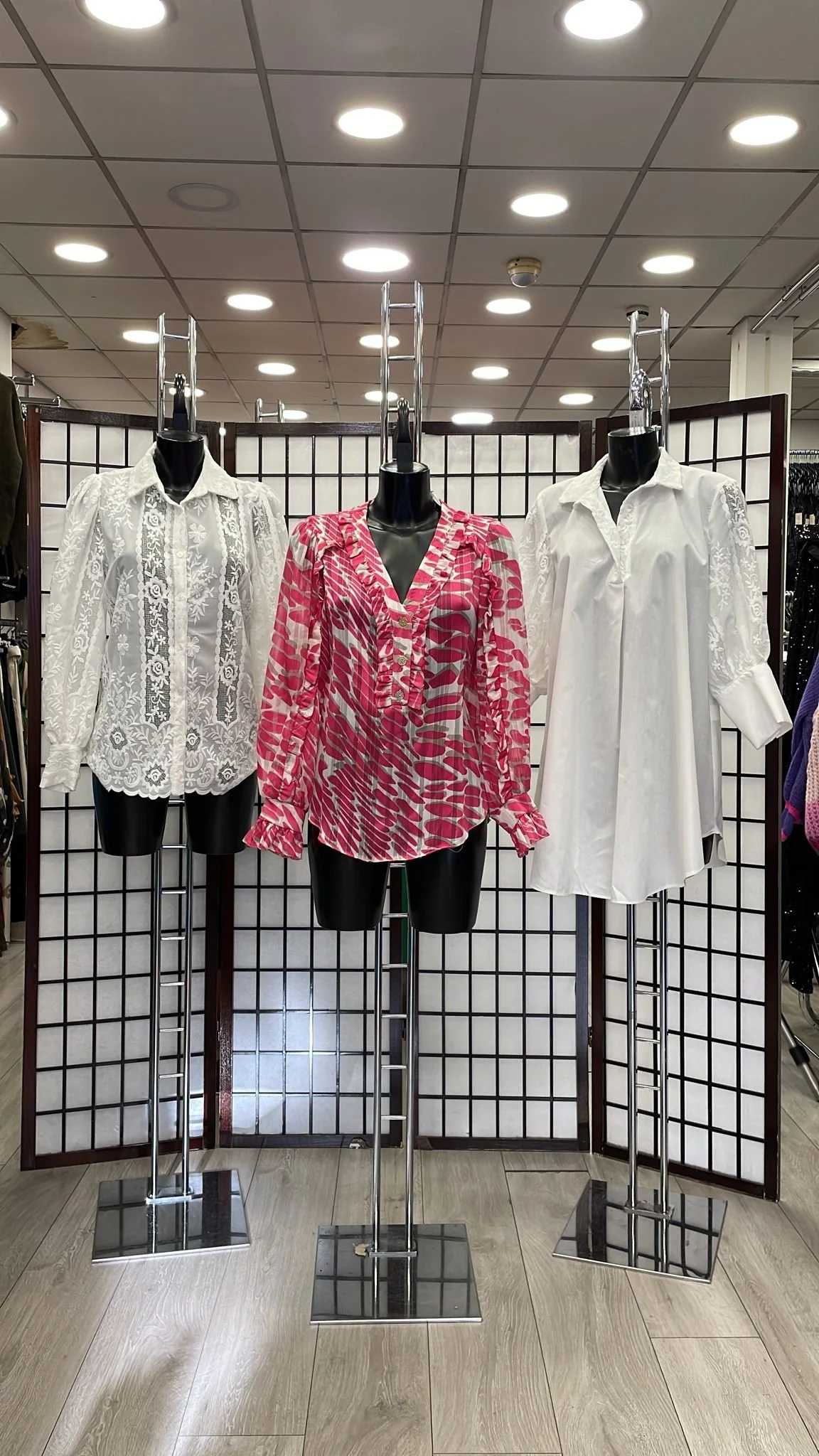 Latest Women's Wholesale Clothing Styles For Spring 2023 — Voyage Paris