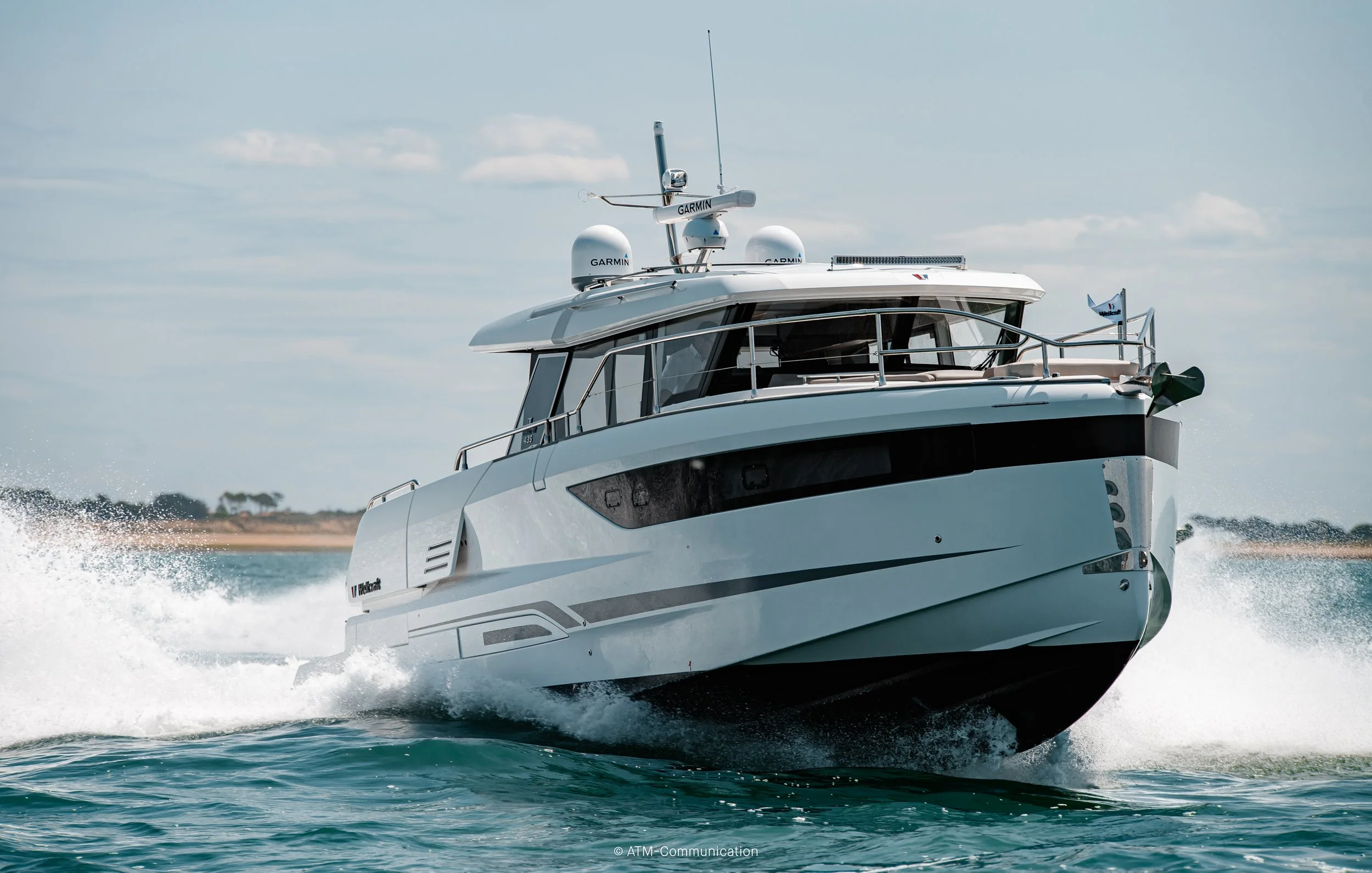 WellCraft 435 - Reveal — ATM COMMUNICATION