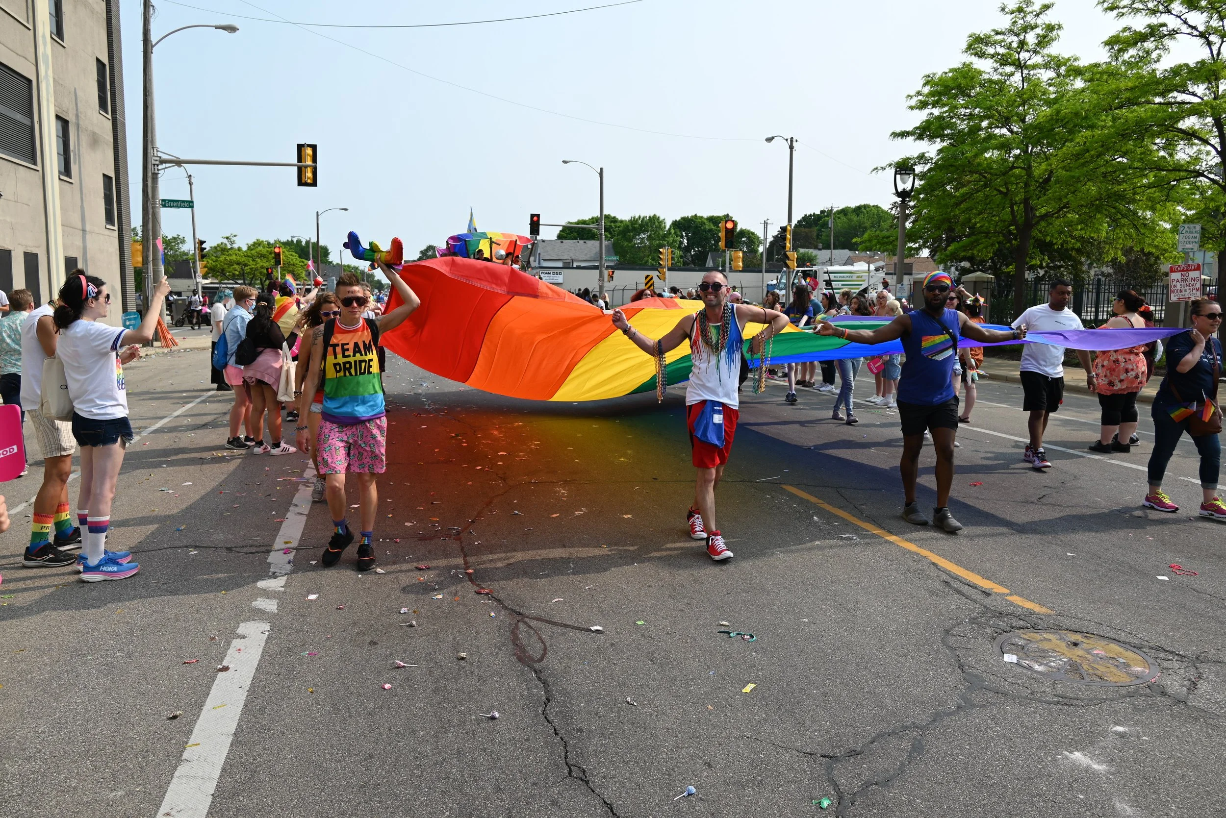 Gallery 1 — Milwaukee Pride Parade