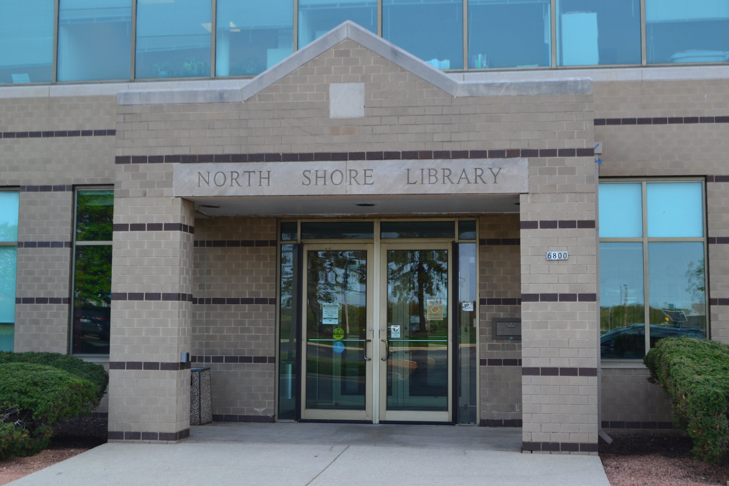 Friends of the Library — North Shore Library