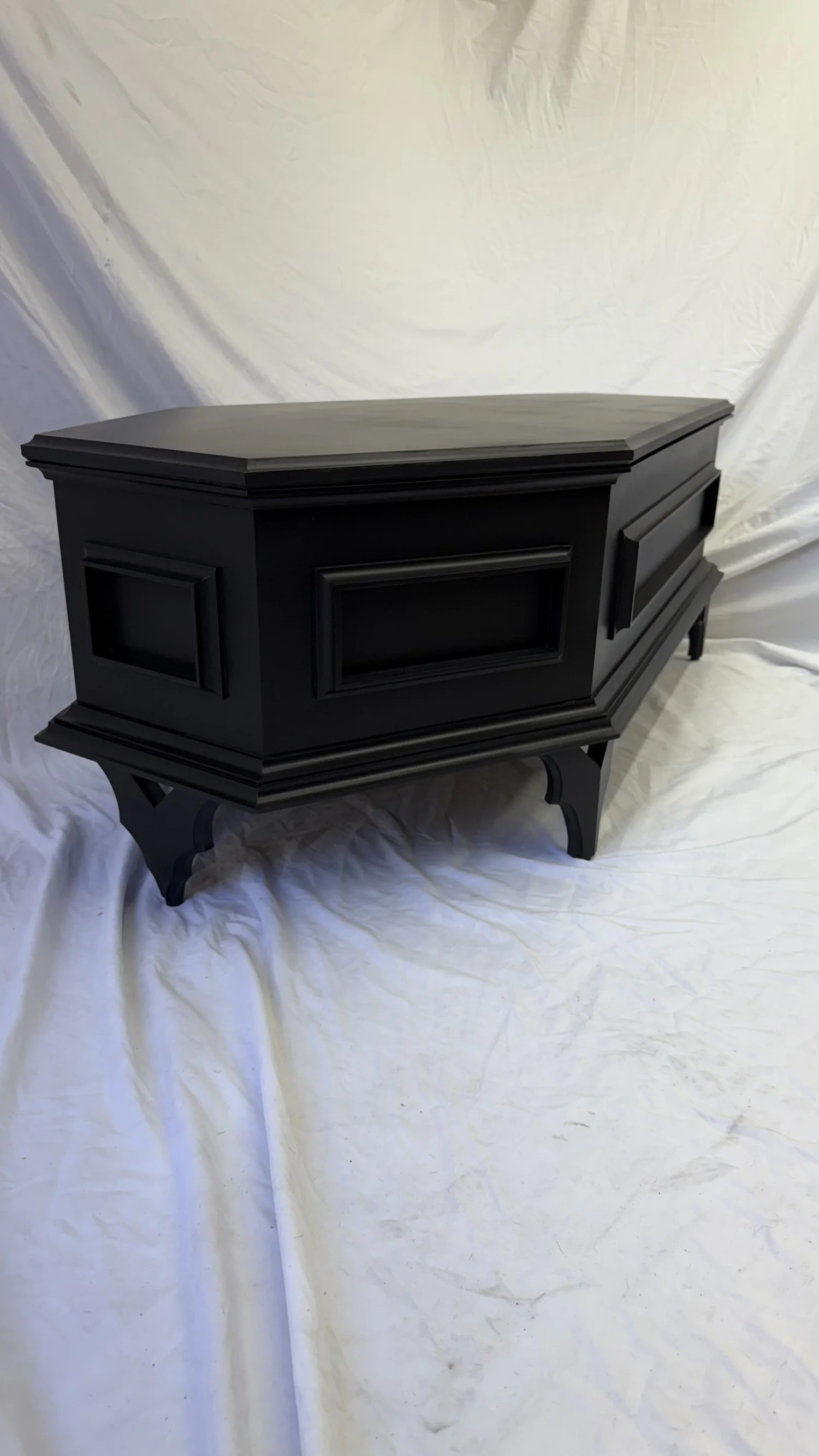 6Ft Coffin Table W/ Bat Winged Legs — Home