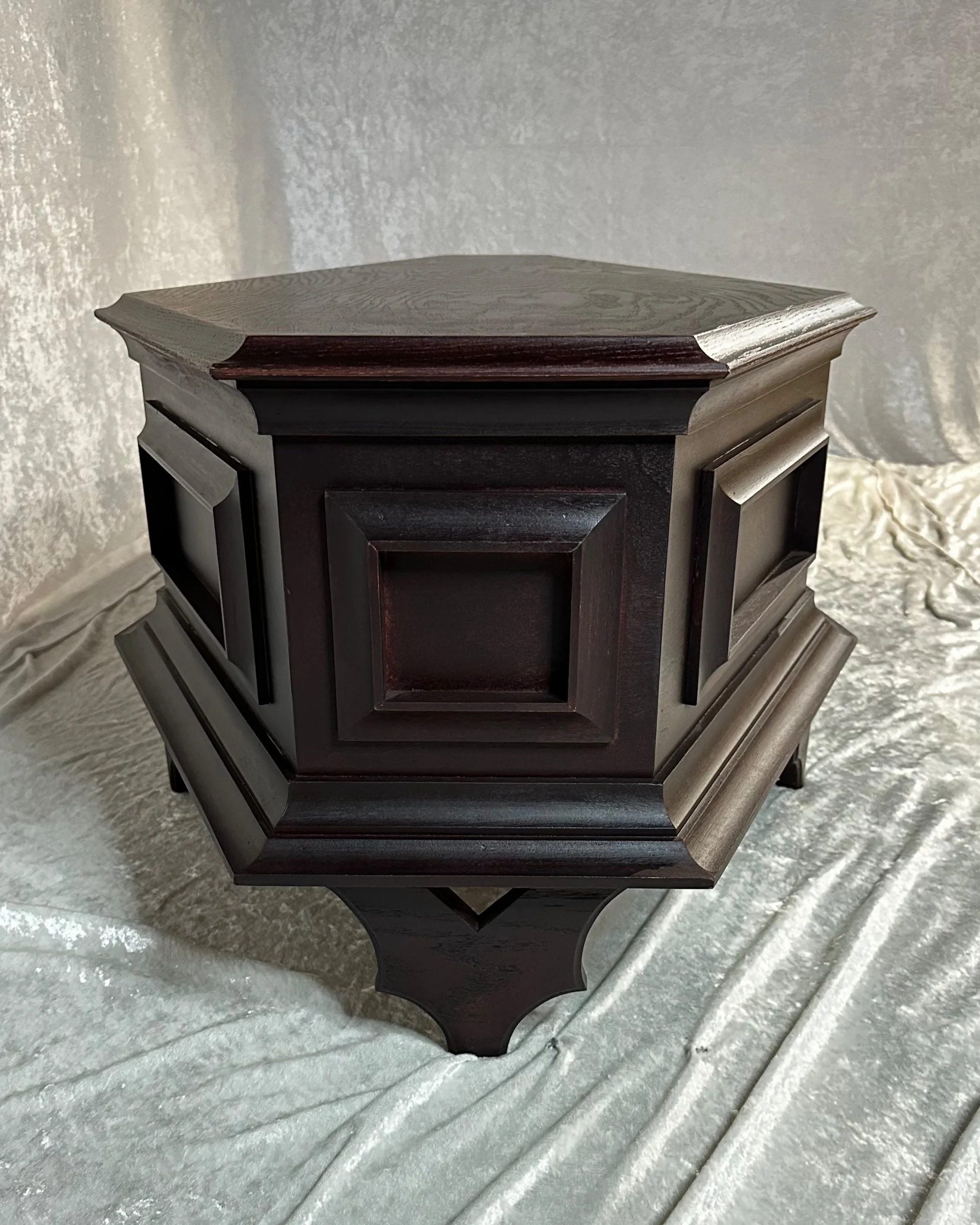 6Ft Coffin Table W/ Bat Winged Legs — Home