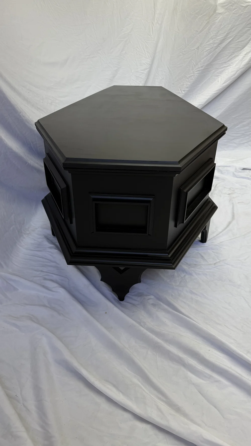 6Ft Coffin Table W/ Bat Winged Legs — Home