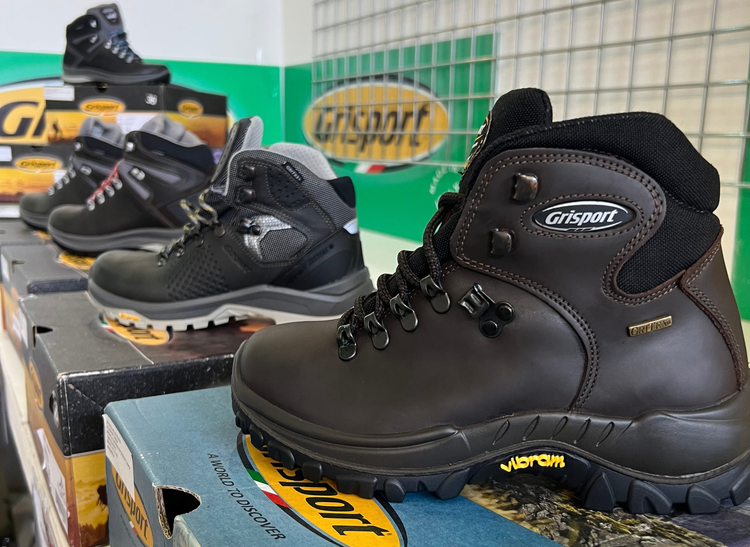 How to choose the right size of shoes? — Grisport Canada