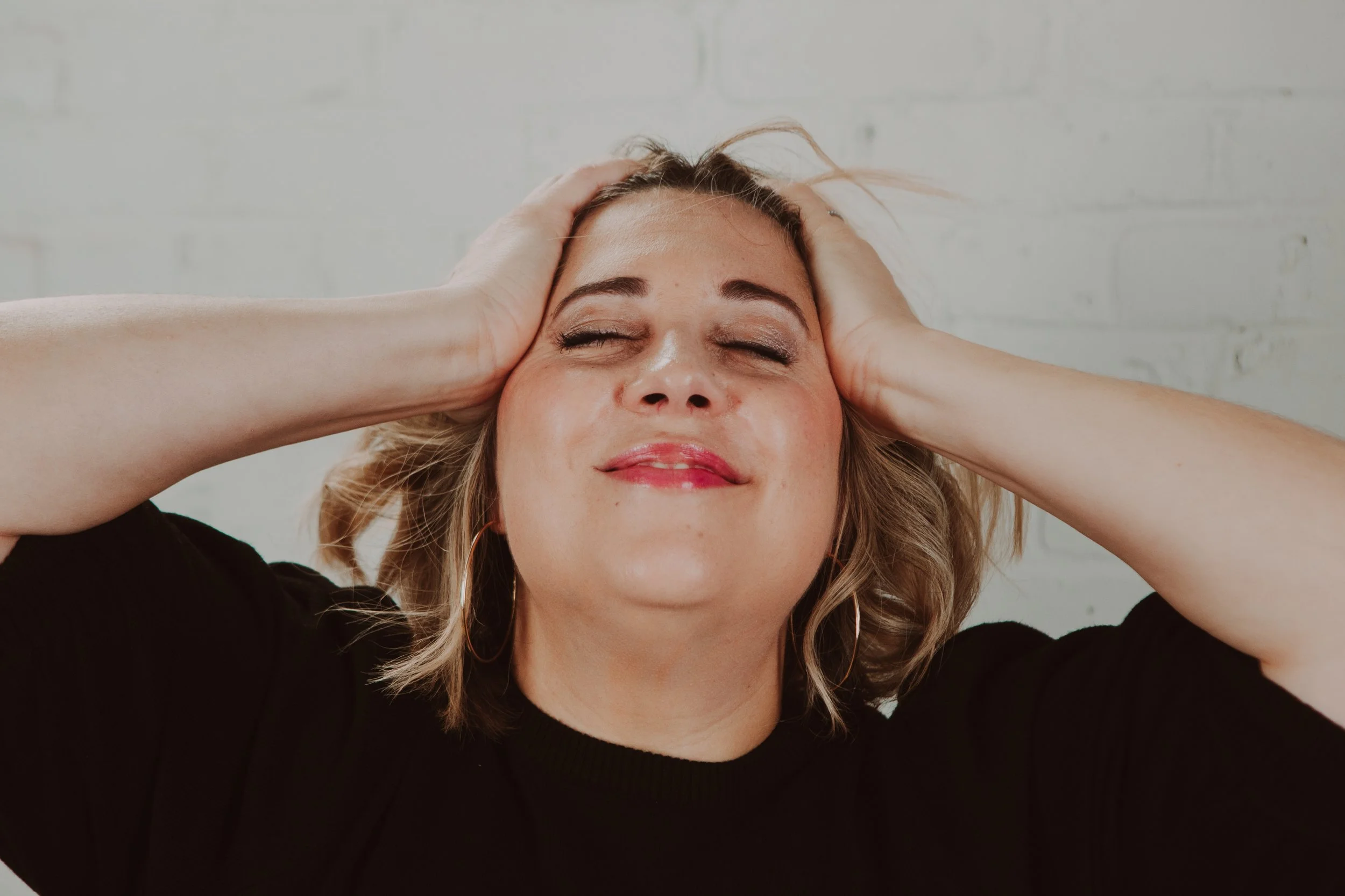 Noelle Rhodes - Comedian