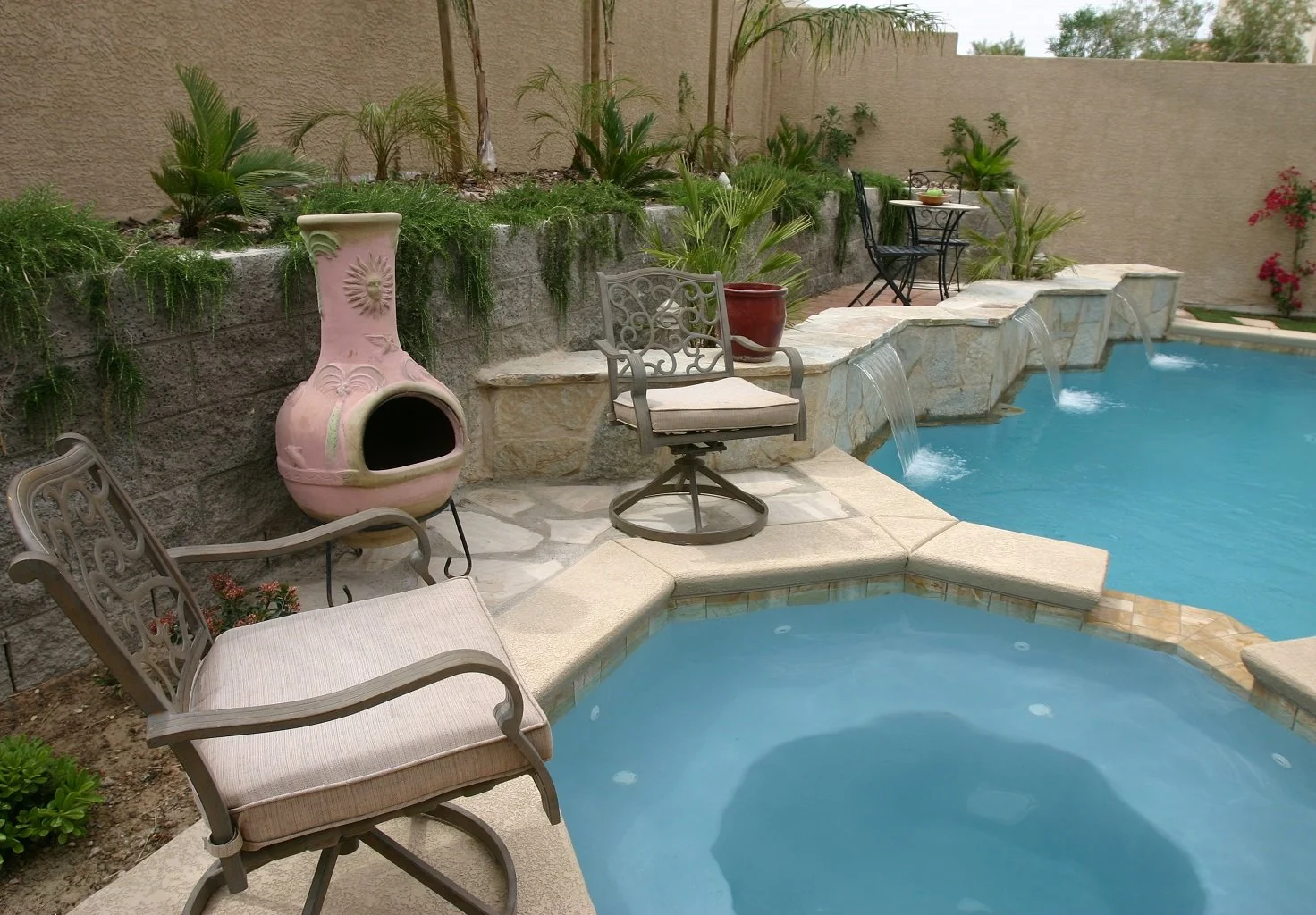 Paragon Pools, award-winning custom in-ground pools and spas, new ...