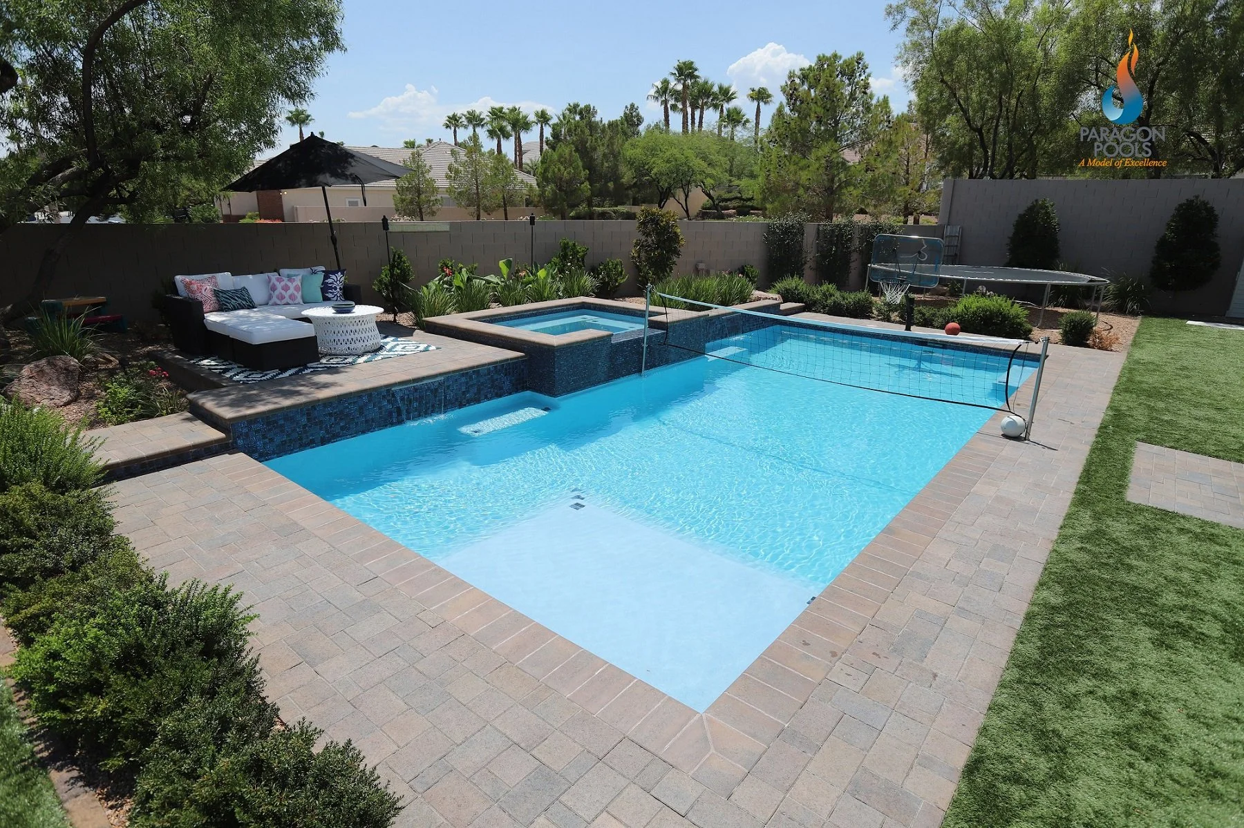 Paragon Pools, award-winning custom in-ground pools and spas, new ...
