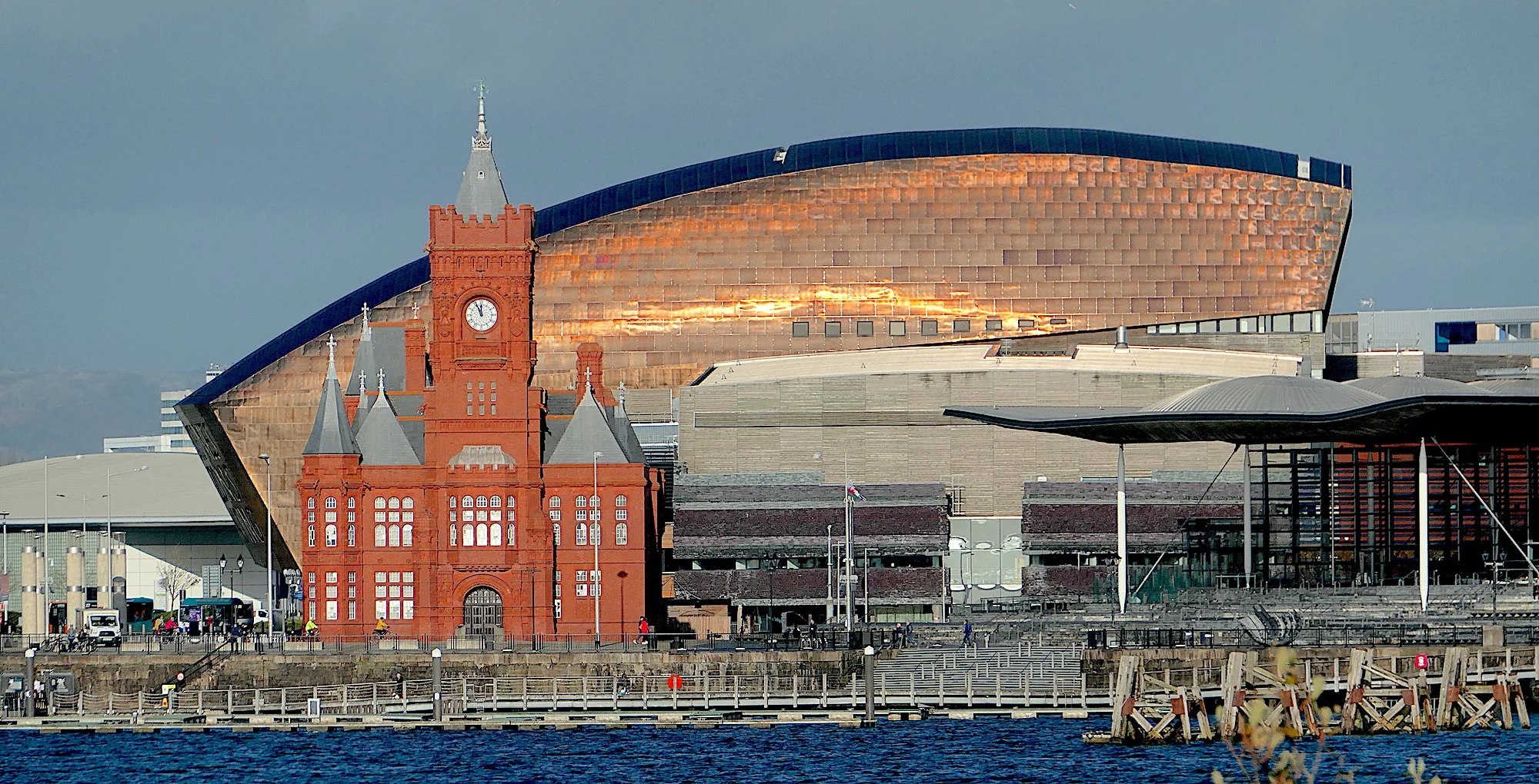 DISCOVER CARDIFF — CARDIFF SHORT STAYS