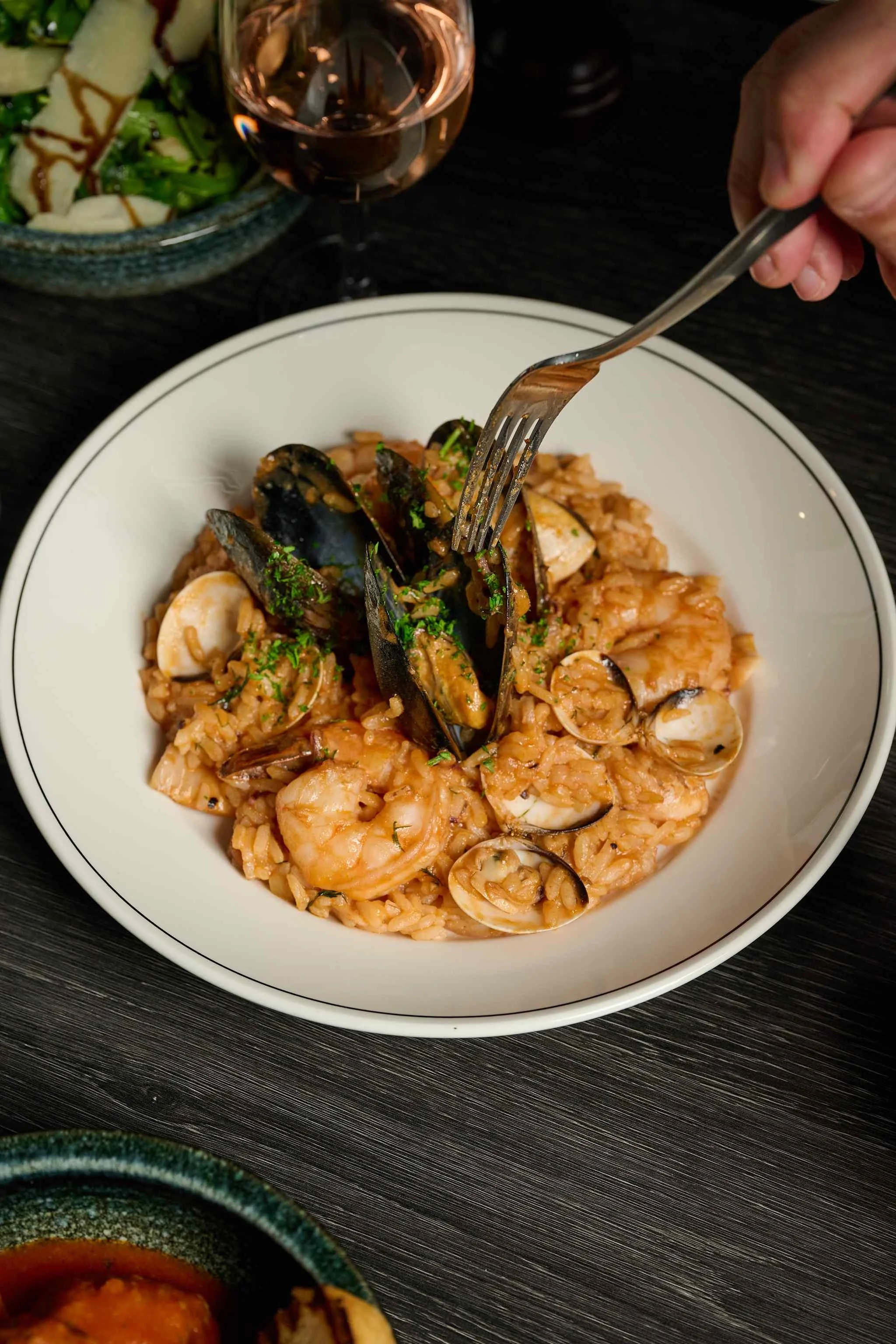 Gallery — Hugo Dining