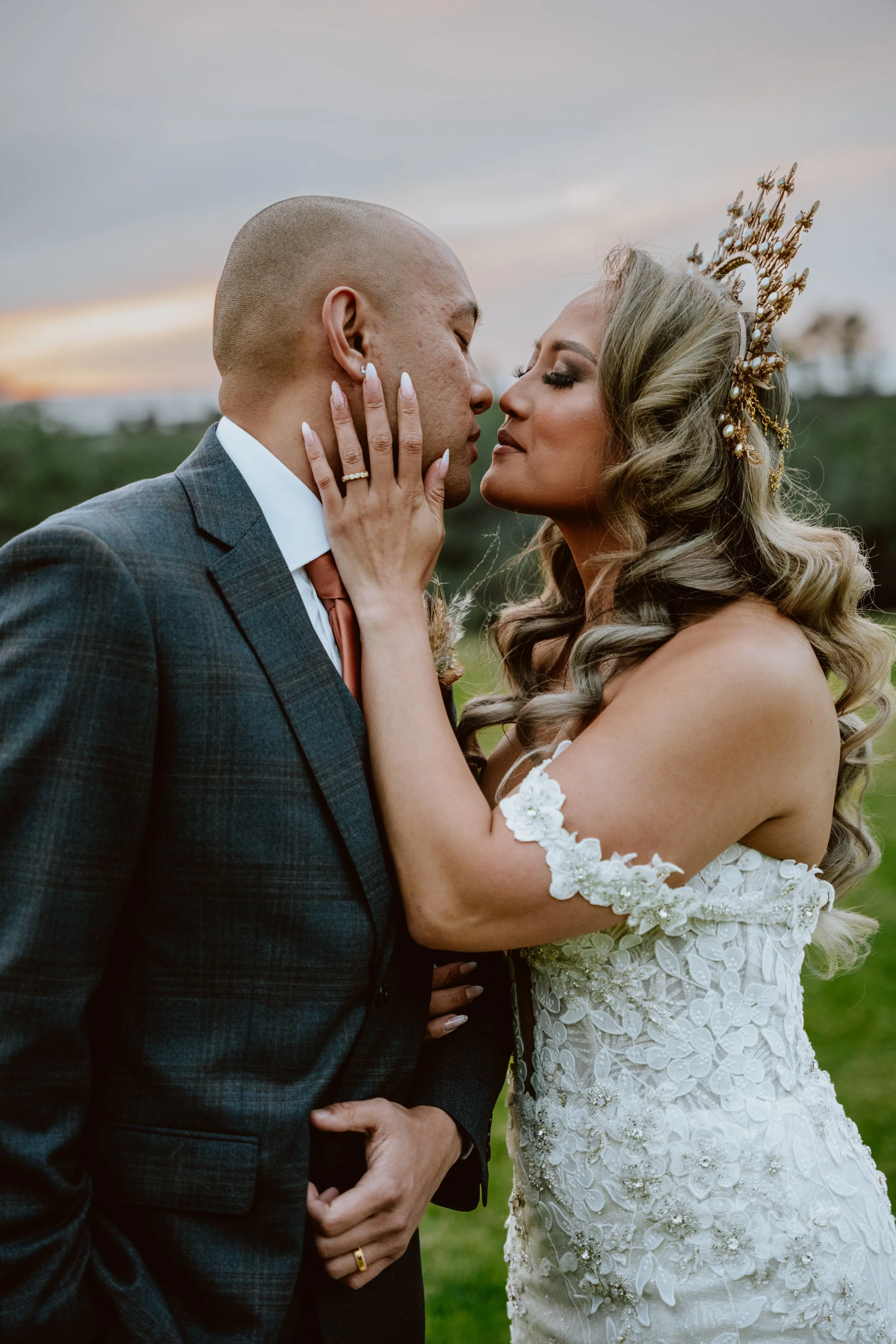 Affordable, Fun & Candid Wedding Photo & Video based in Southern California
