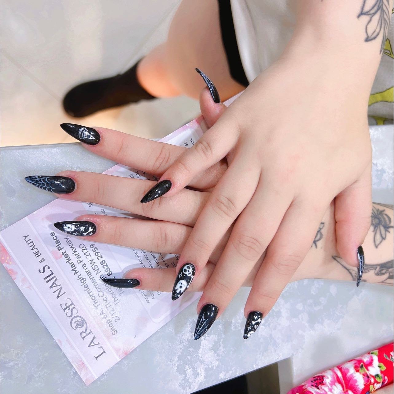 La Rose Nails & Beauty — THORNLEIGH MARKETPLACE