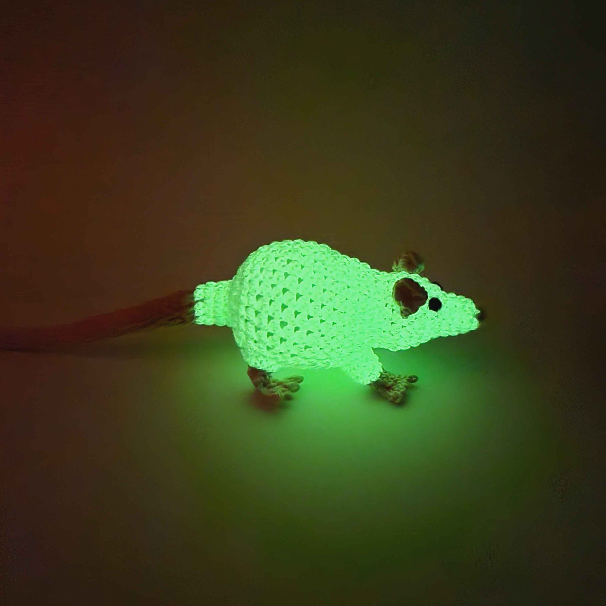 Does this Yarn *Actually* Glow in the Dark? — Nichet Crochet