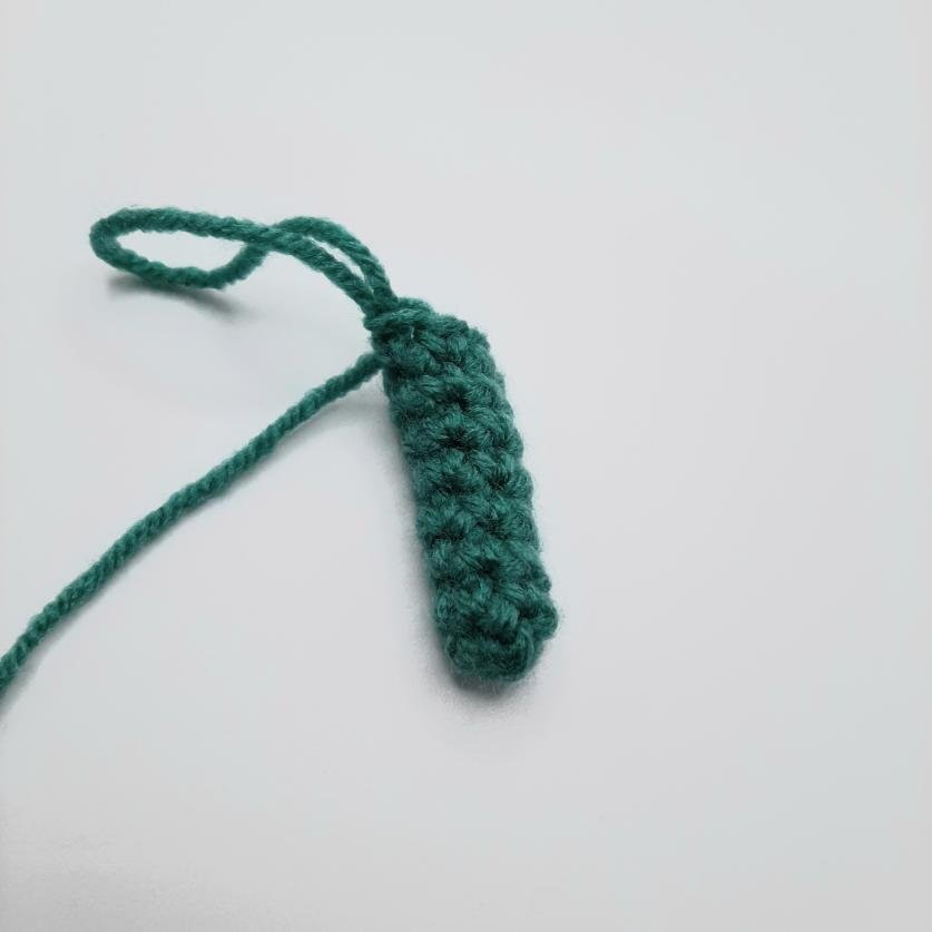 Worm on a String - Free Crochet Pattern by Nichet Crochet — Nichet Crochet
