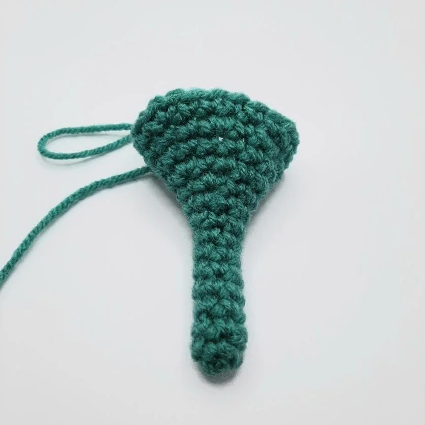 Worm on a String - Free Crochet Pattern by Nichet Crochet — Nichet Crochet