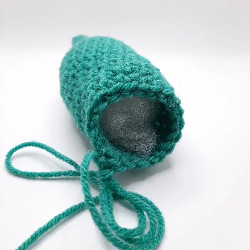 Worm on a String - Free Crochet Pattern by Nichet Crochet — Nichet Crochet