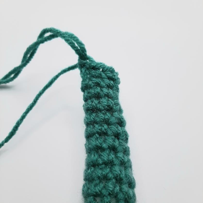 Worm on a String - Free Crochet Pattern by Nichet Crochet — Nichet Crochet