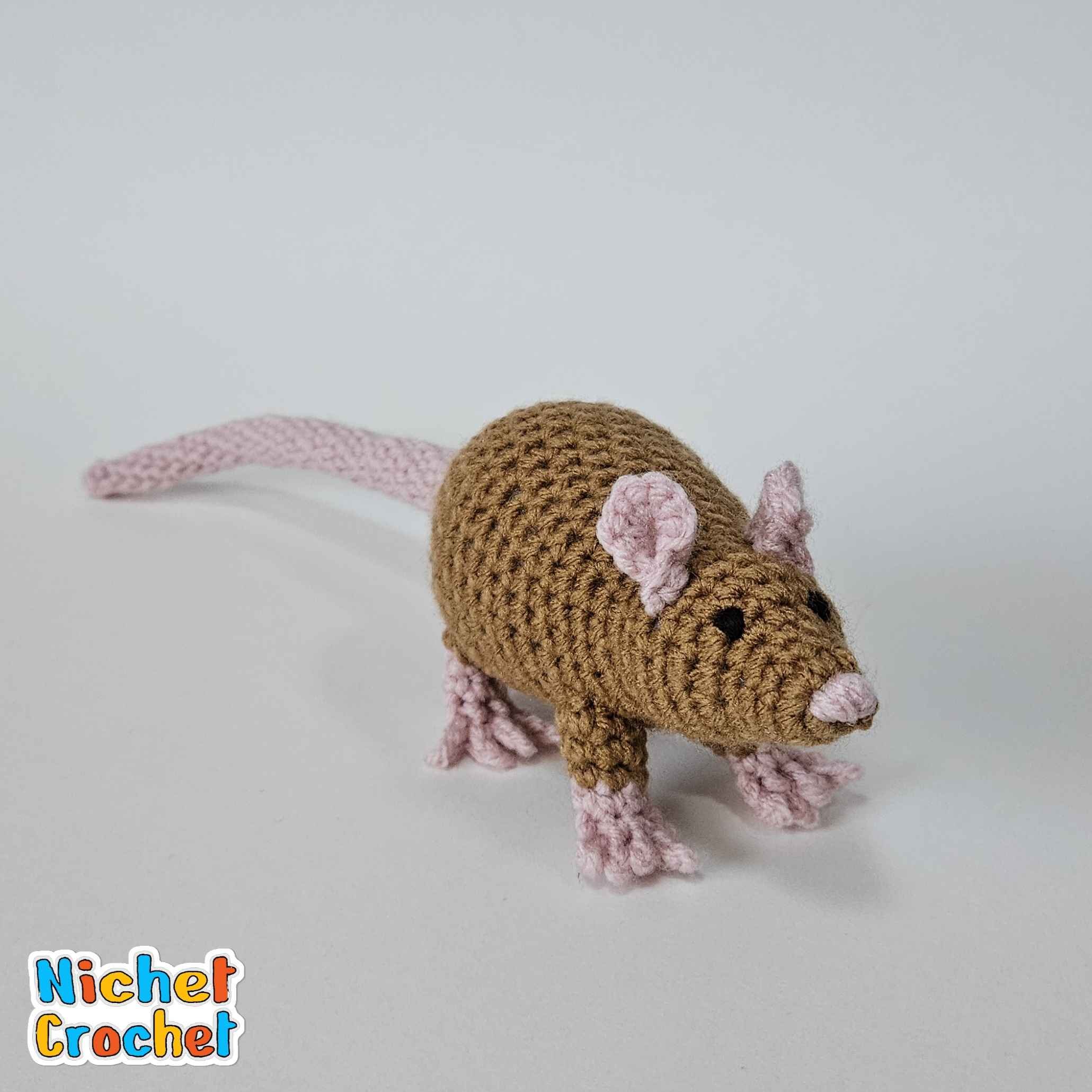 Possum Crochet Pattern — Nichet Crochet