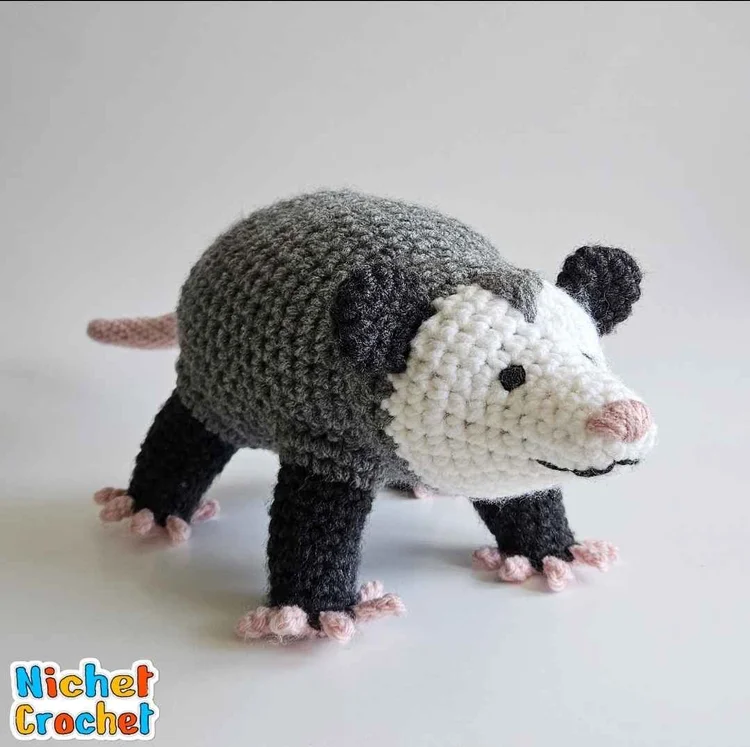Clown Possum Crochet Pattern — Nichet Crochet