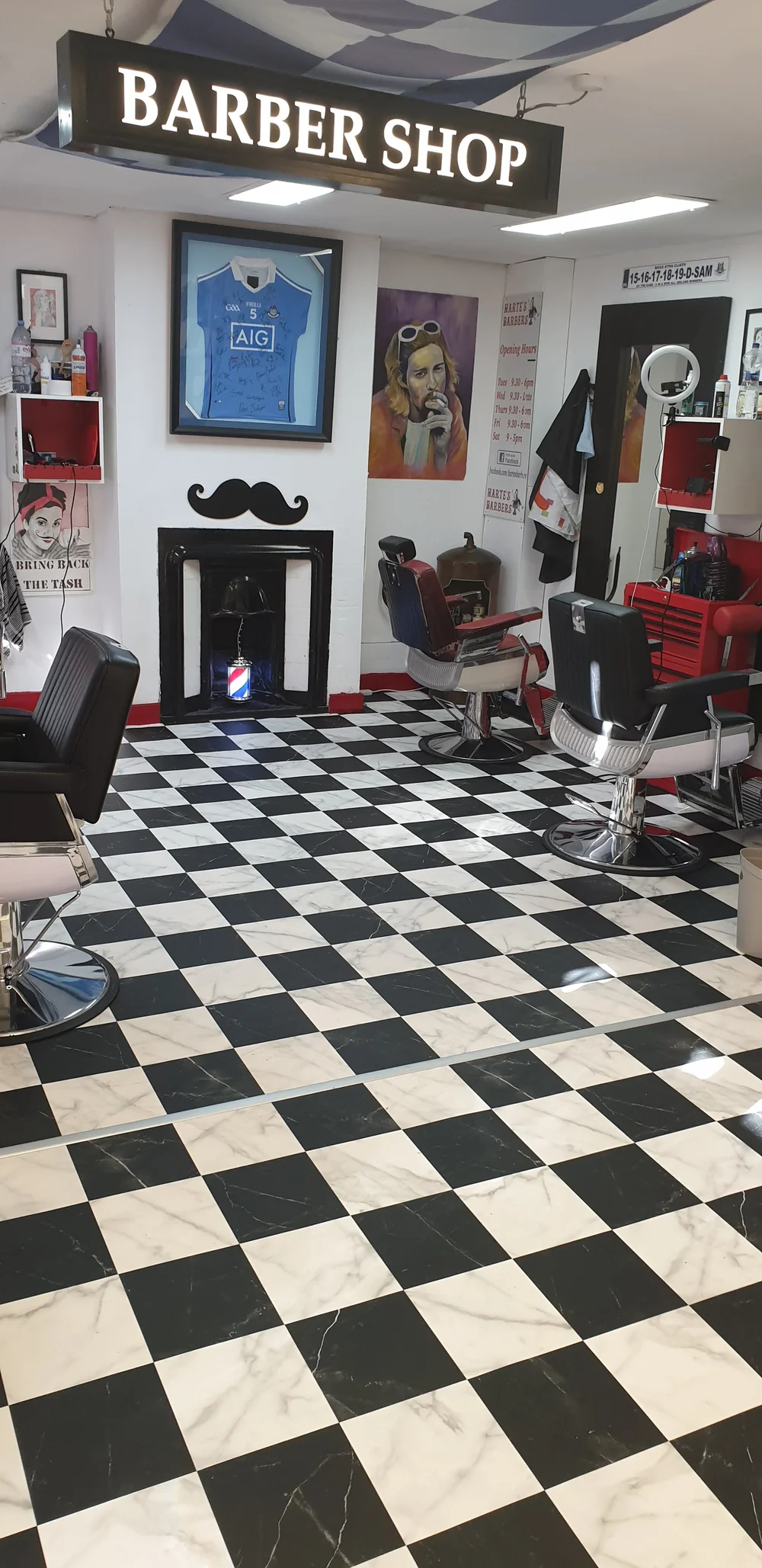 Harte's Barbers Piercings