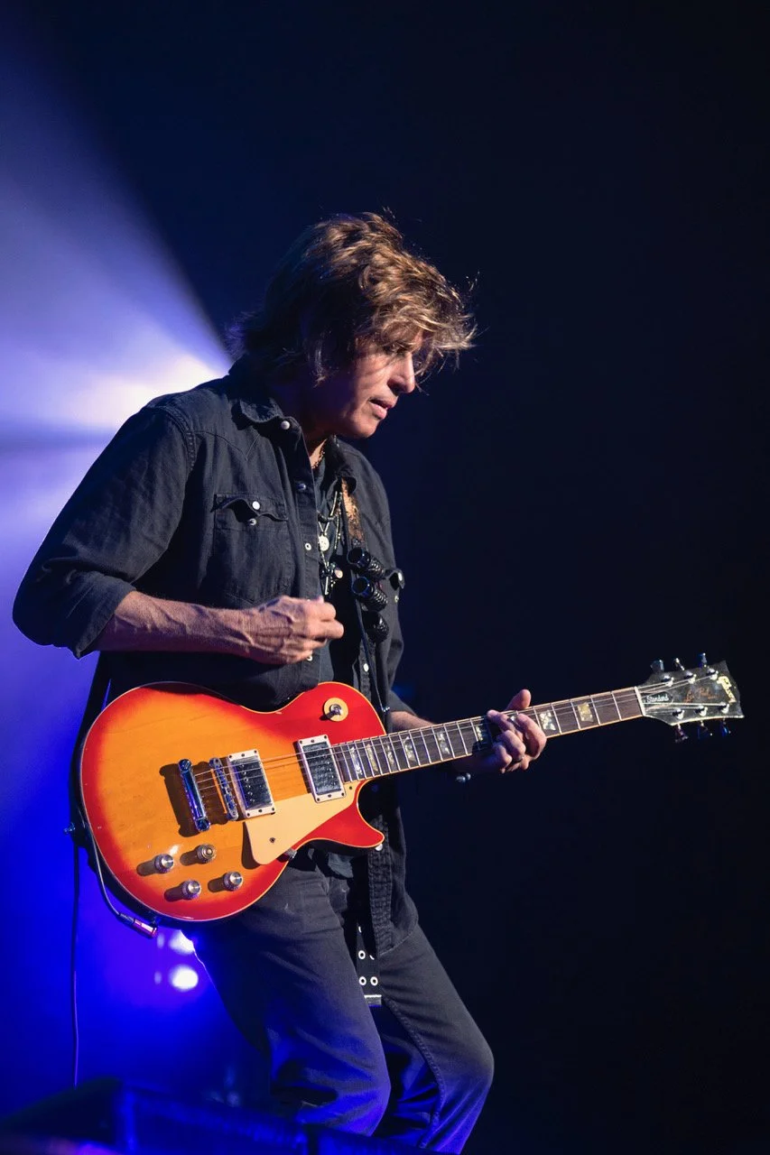 Grunge Hero Dean DeLeo: Nurtured On Prog-Rock — The Jersey Sound