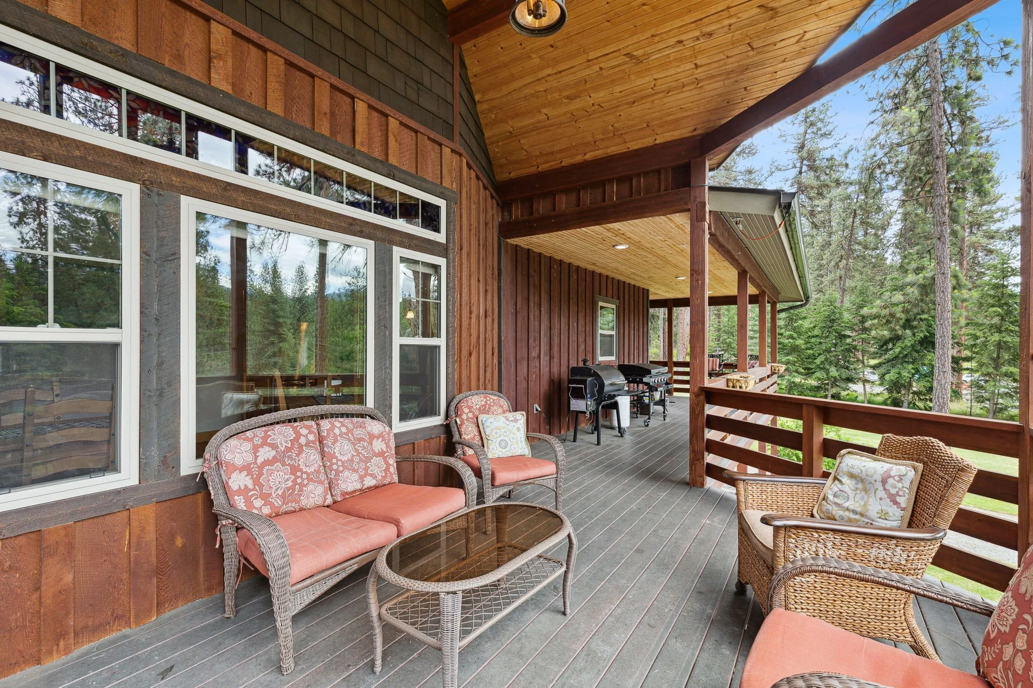Montana Fly Fishing Lodge | Accommodations / Dining — The Lodge at ...
