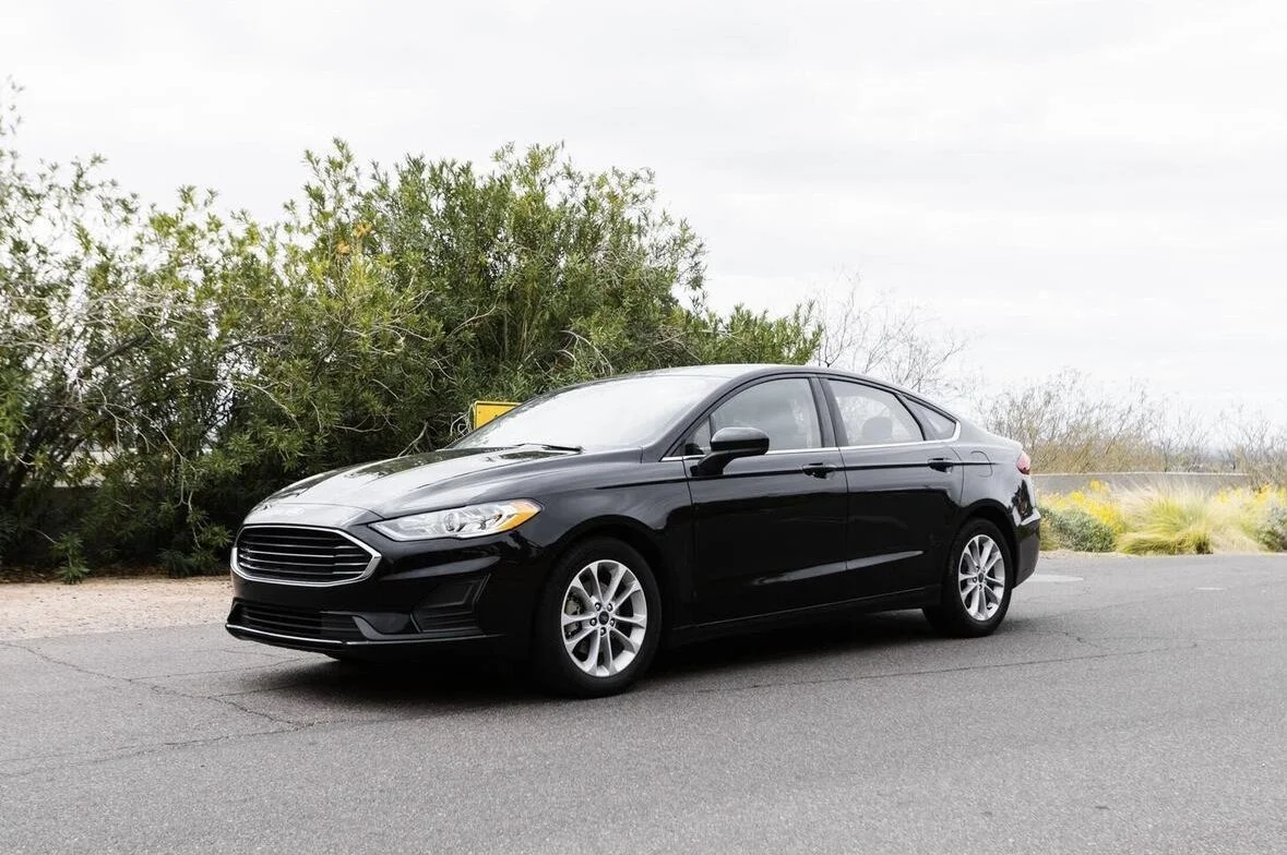 Car Rental Business in Phoenix, Hart Rentals.