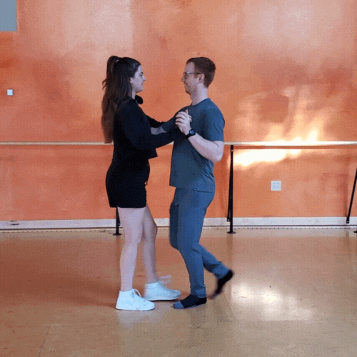7 Foundational Zouk Moves All Beginners Should Know — AmoZouk