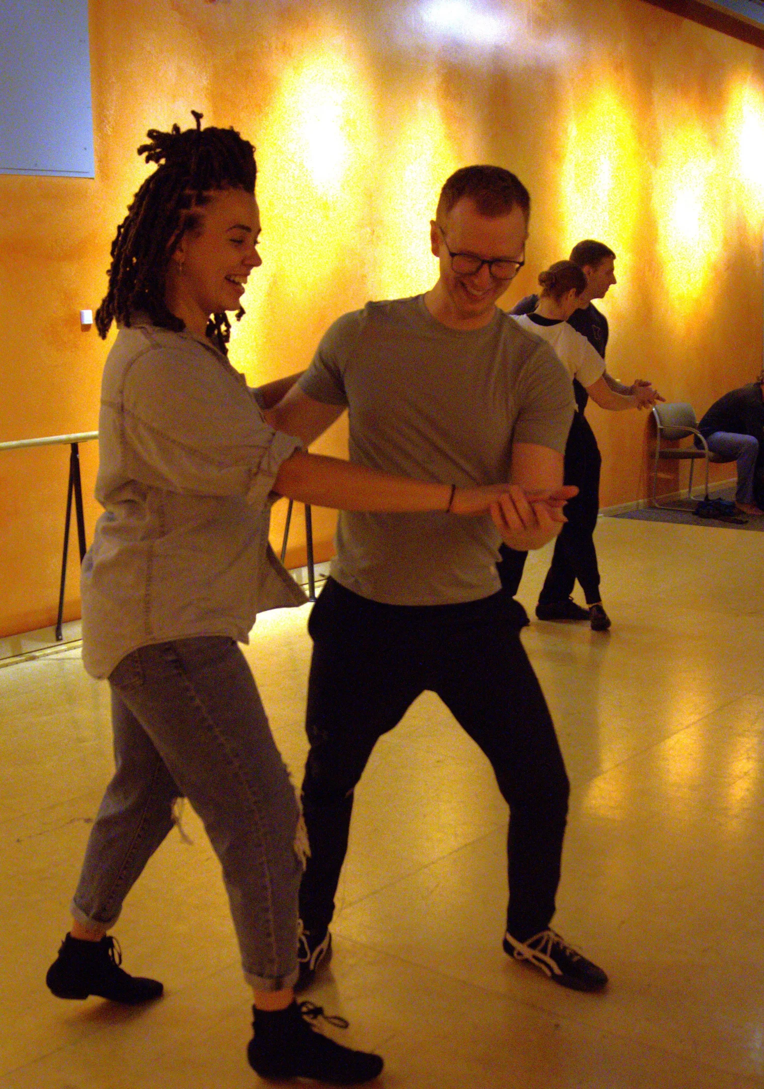 Zouk Foundations Classes — AmoZouk