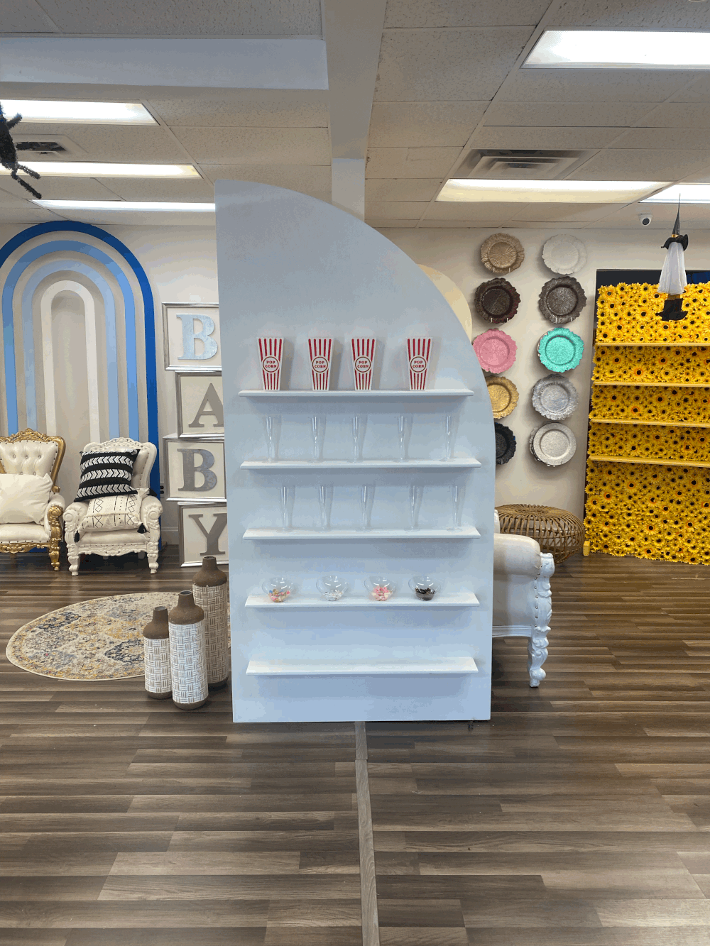 Round Top Grass Wall - Set of 2 — Karley's Rentals