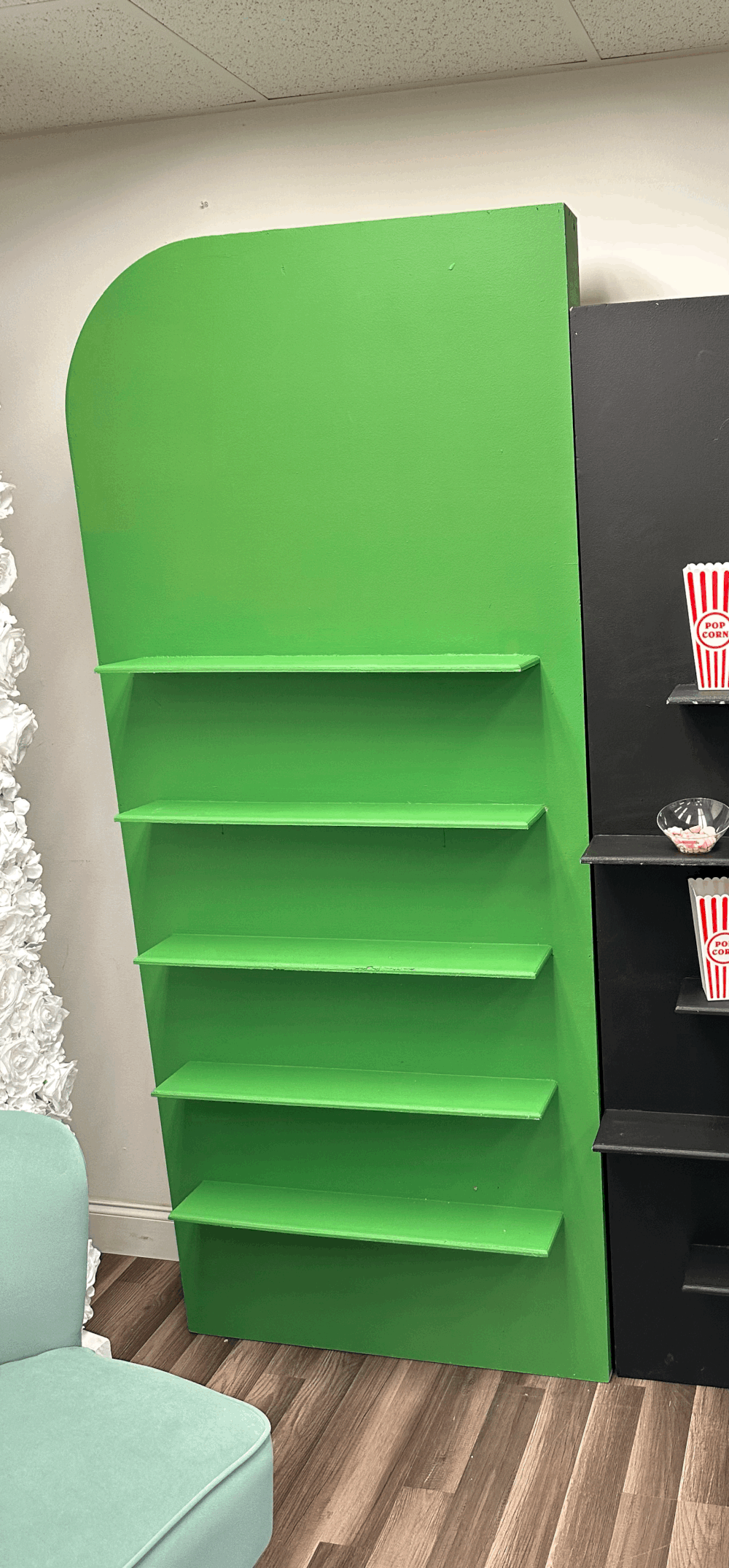 4' X 2' - ACCENT WALL (SOLO) — Karley's Rentals