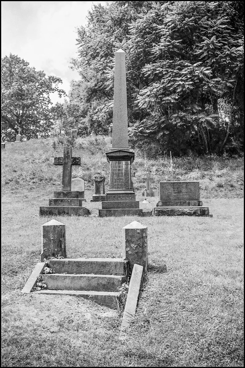 Dale Cemetery — Howard Dale Photography
