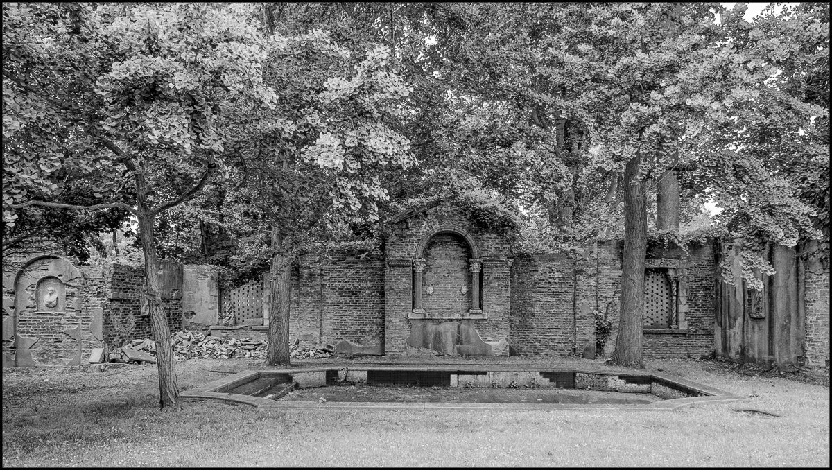 Alder Manor — Howard Dale Photography
