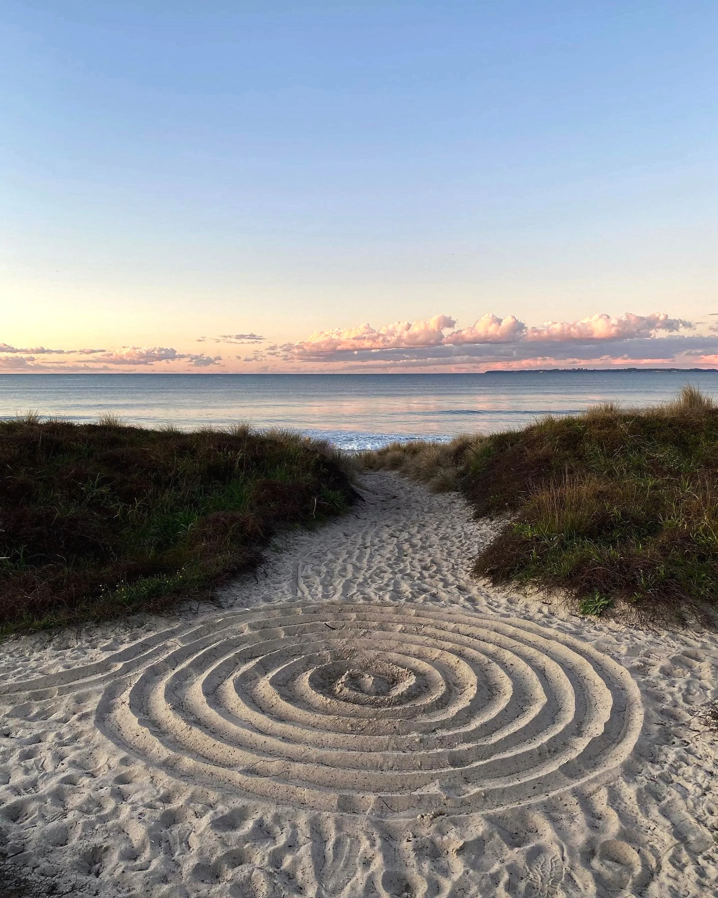 Sand Artist New Zealand-Beach Art New Zealand-Rakehealing