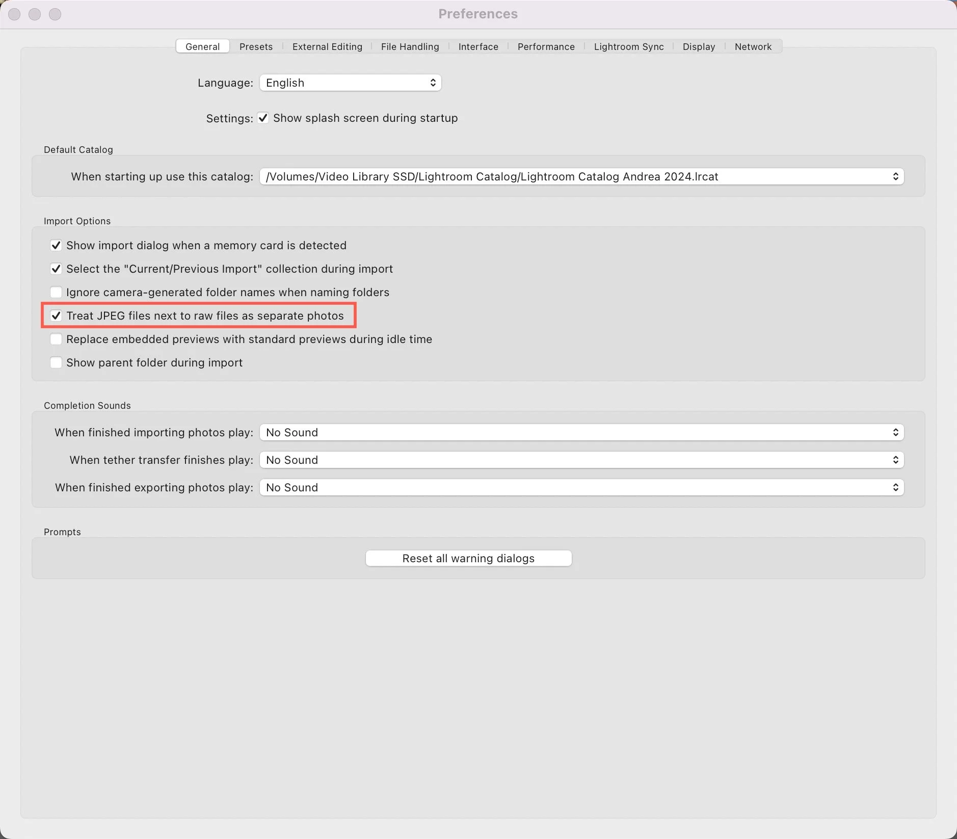 How To Manage RAW and JPEGs Images in Lightroom Like a Pro