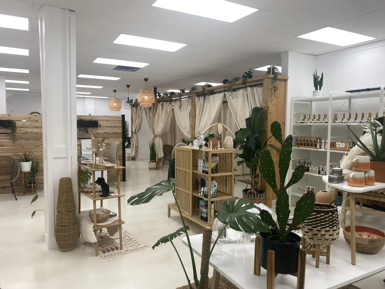 Van Isle Beauty Bar & Boutique