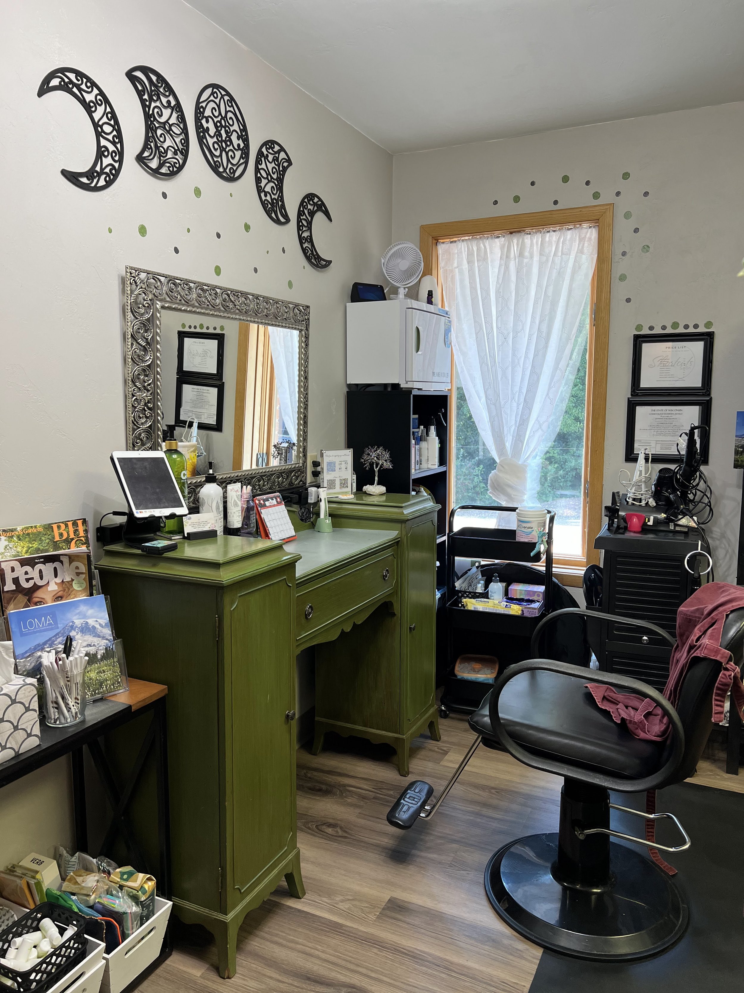 Shortcuts Salon -Appleton WI Healthy hairstylist specializing in cuts ...