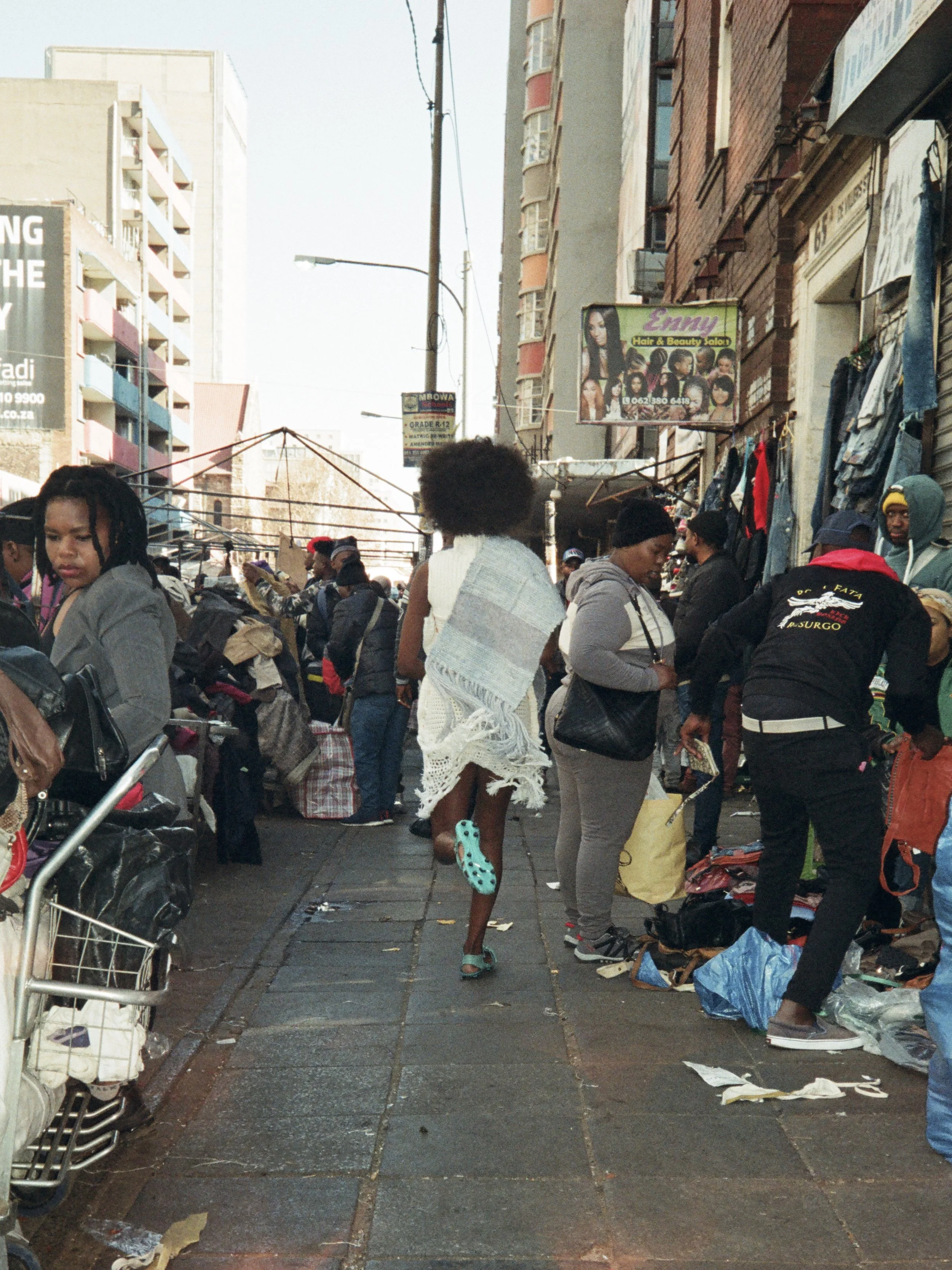 Dunusa: Life of a Garment — Khumo Morojele