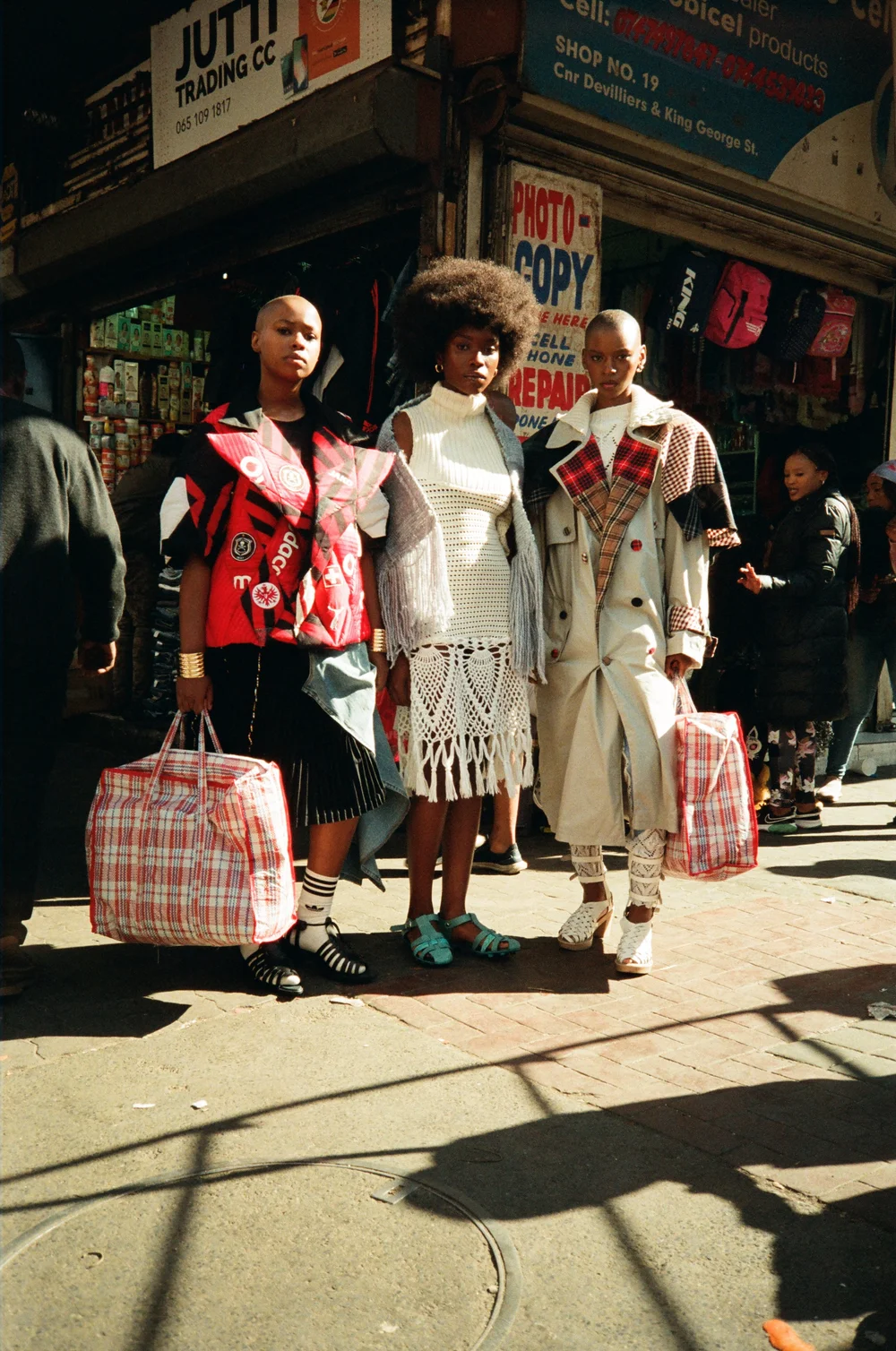 Dunusa: Life of a Garment — Khumo Morojele