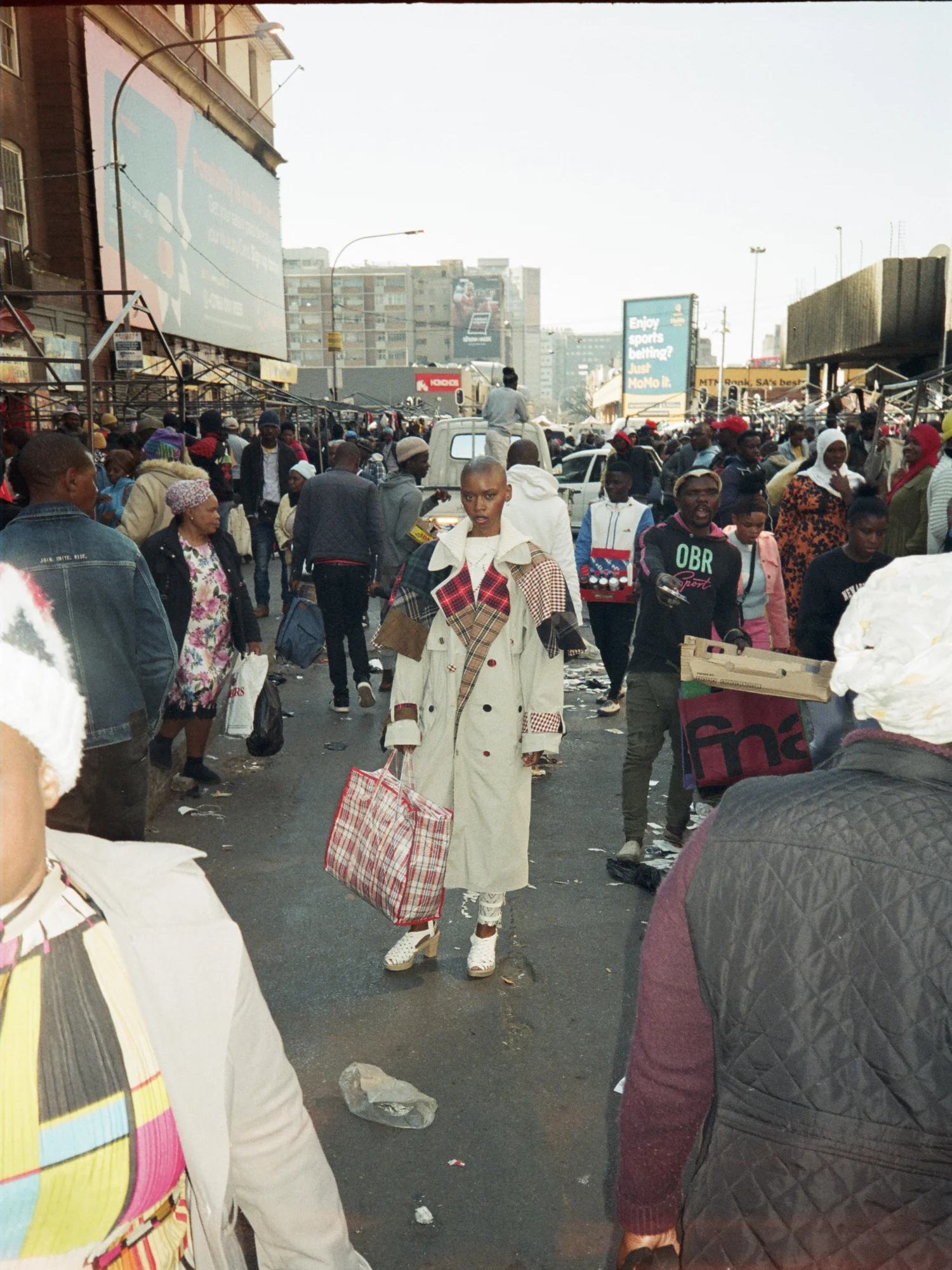 Dunusa: Life of a Garment — Khumo Morojele