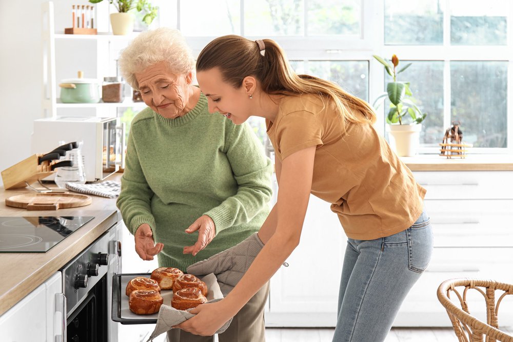 Personal Assistants for Seniors in NYC, Westchester, CT & FL