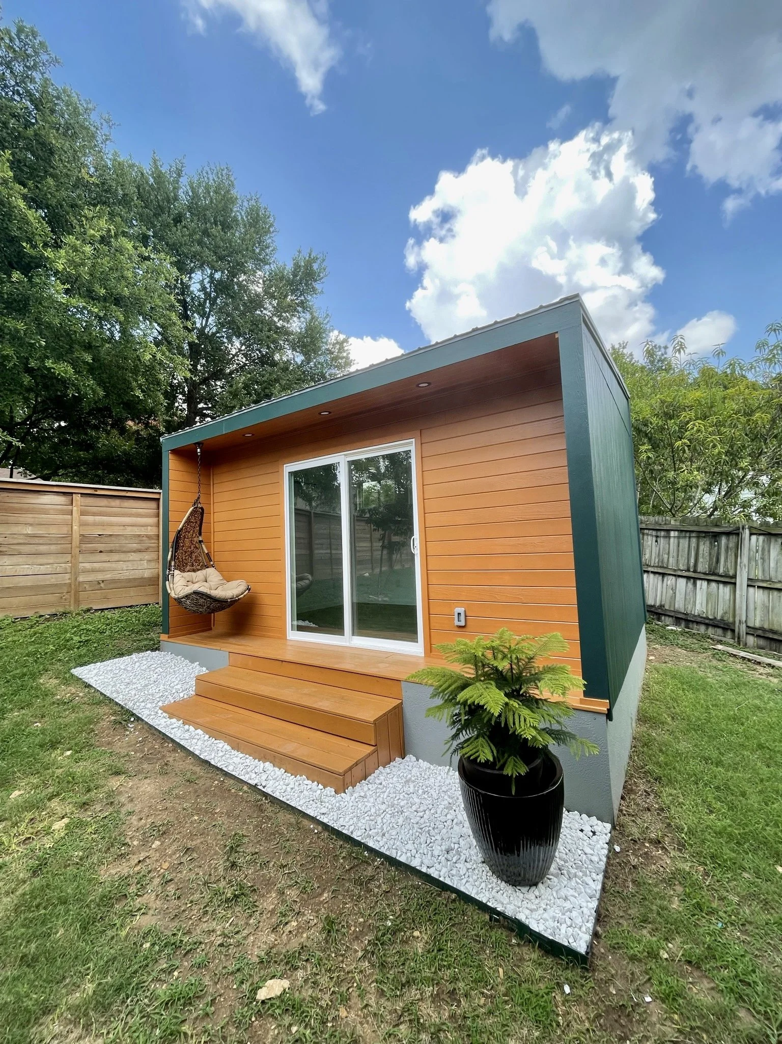 Project Photo Gallery — Backyard Pod