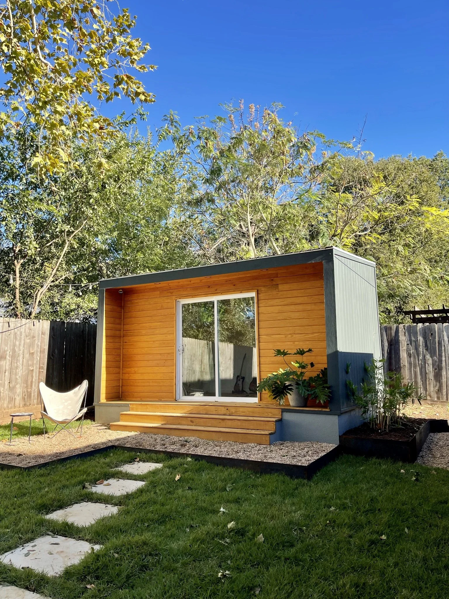 Pod Essentials - Pod 16 — Backyard Pod