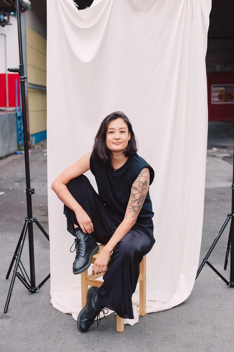 Personal Branding Fotos am Großmarkt mit Illustratorin Jinju Gergs