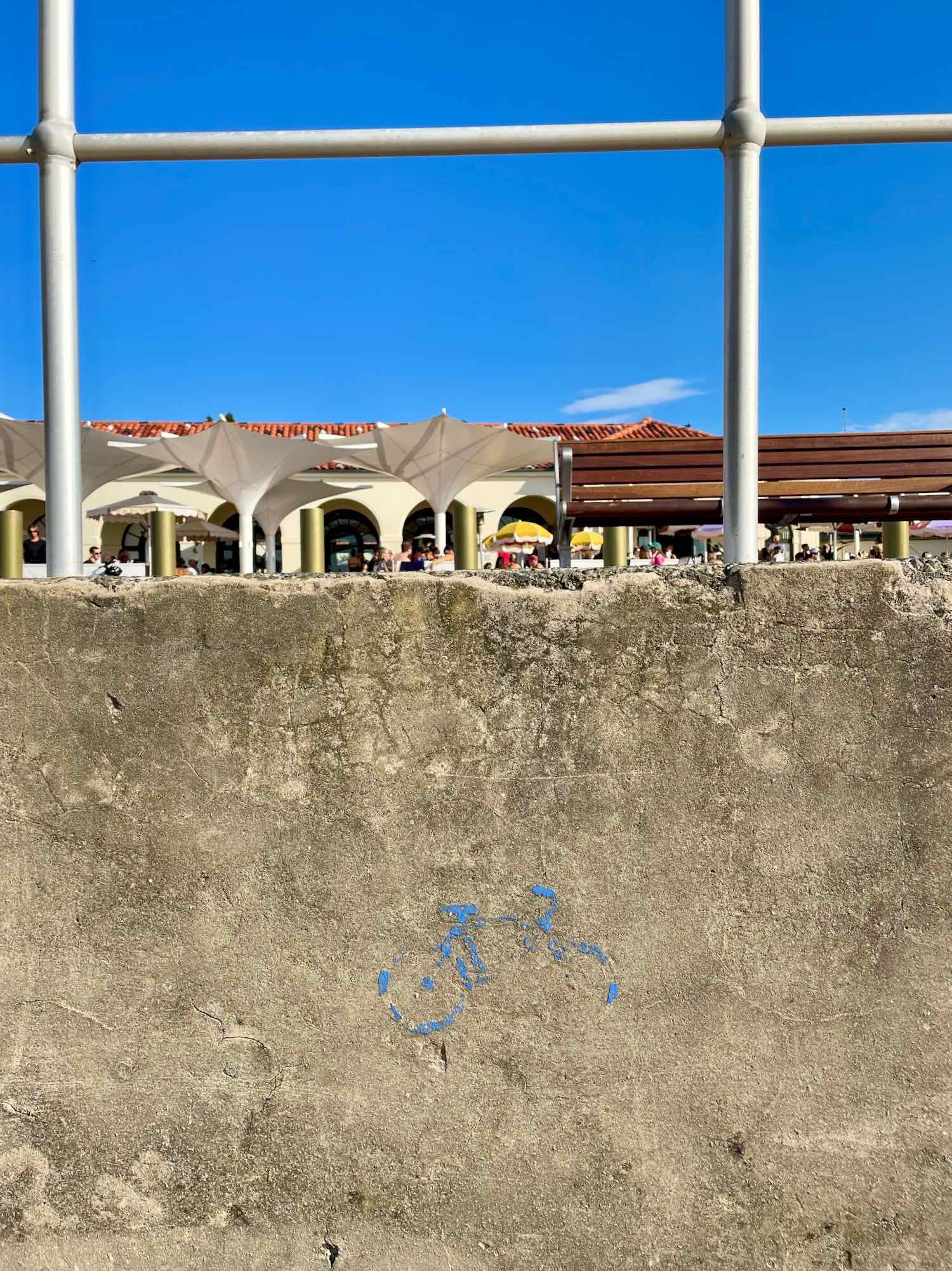 Going Going Gone — BONDI OBSERVER