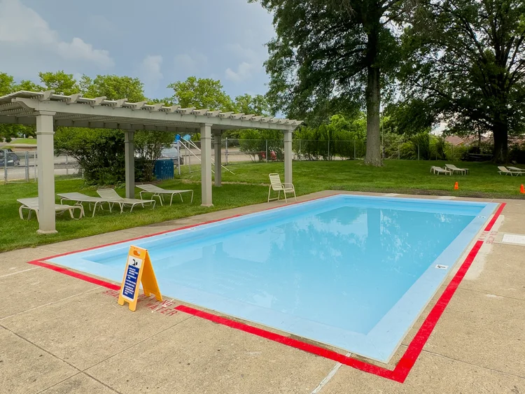 Worth the Wade — Woodland Hills Swim Club