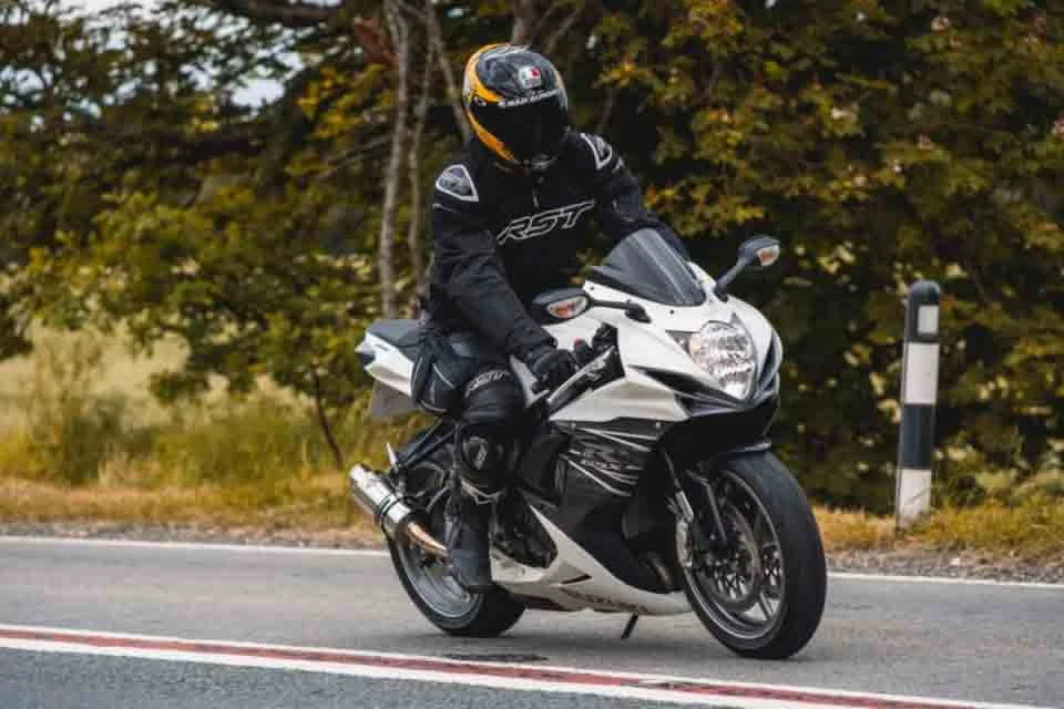 Advanced Motorcycle Training - Motorcycle Buddies