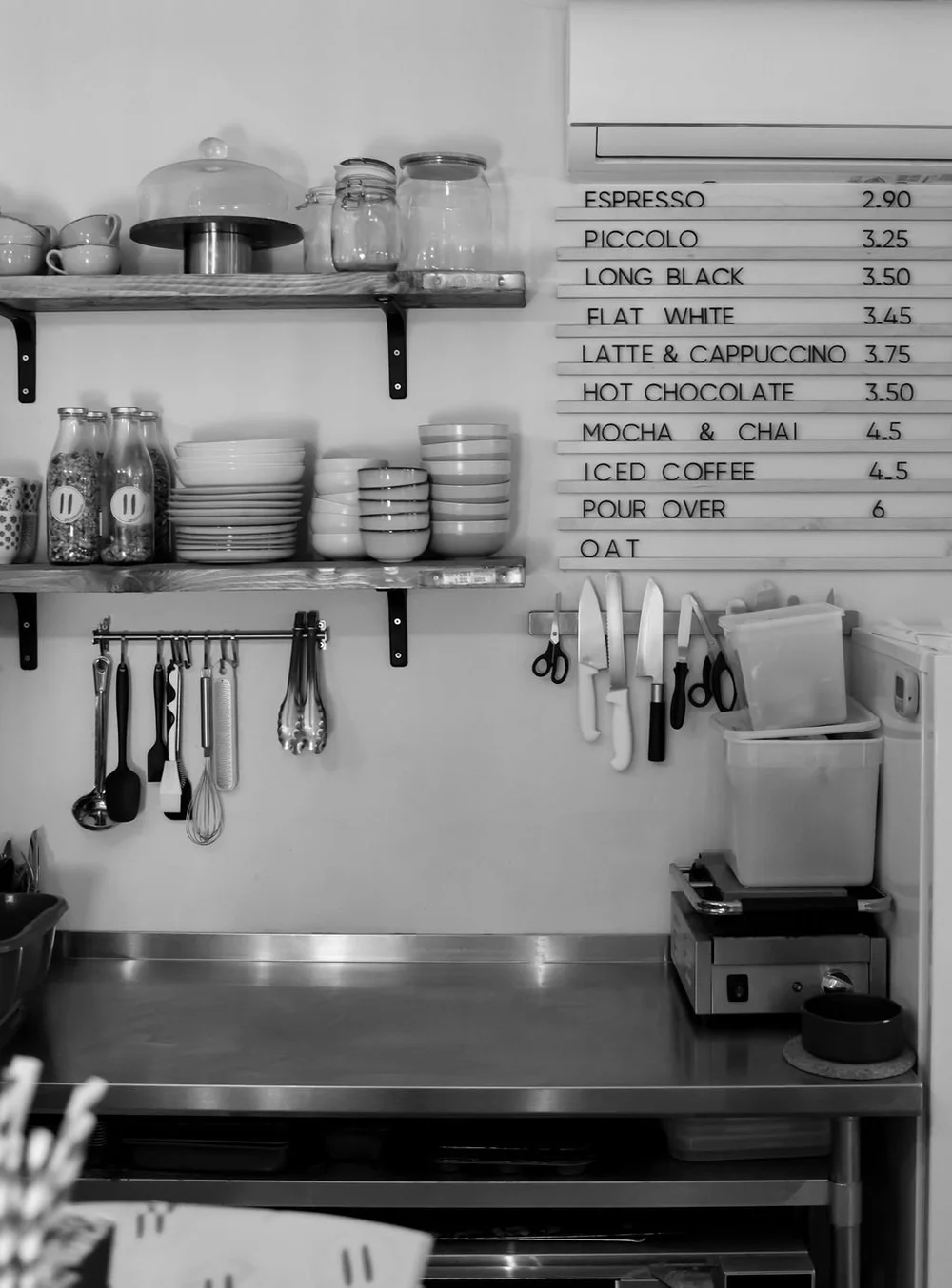 Pause Coffee Shop & Bakery